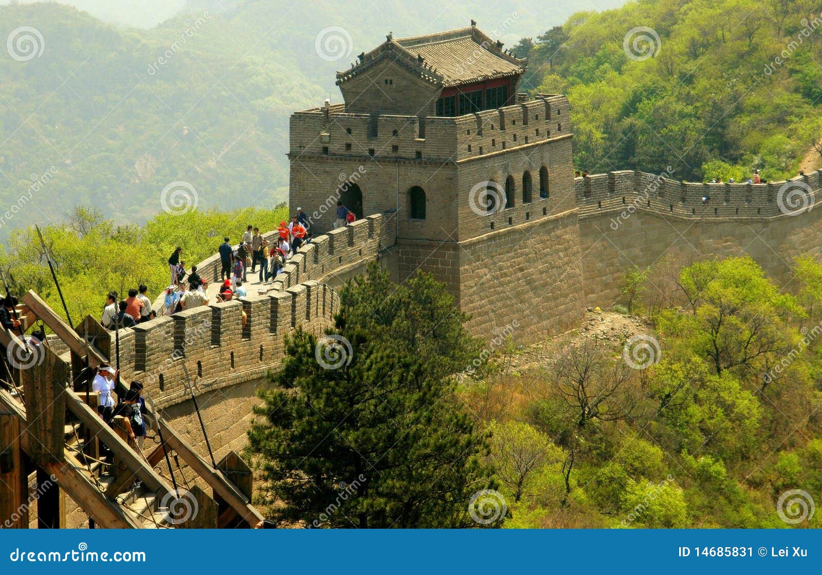 Badaling, China: Great Wall of China Editorial Photo - Image of vast ...
