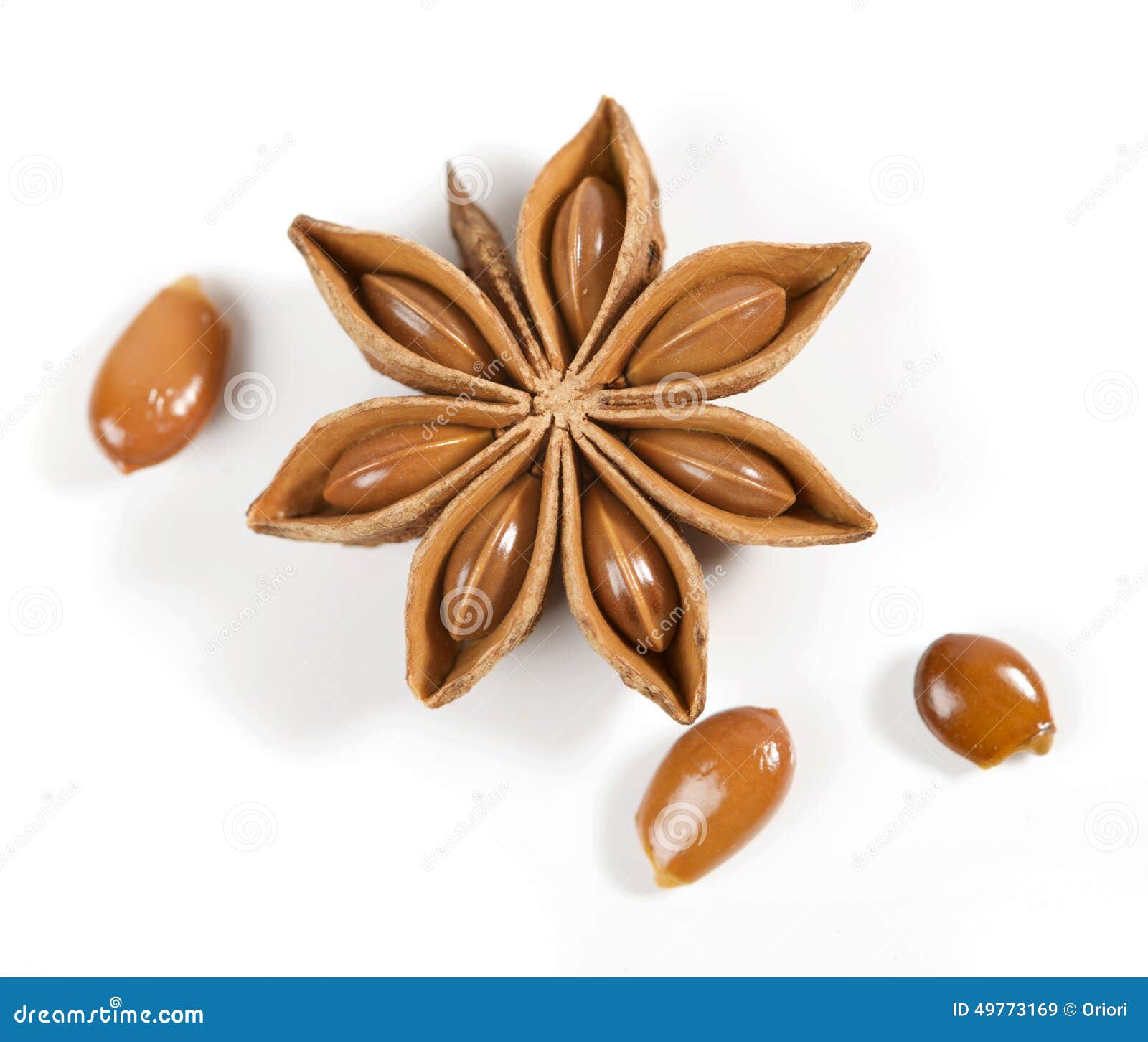 Badiane image stock. Image du parfum, graine, cuisine - 49773169