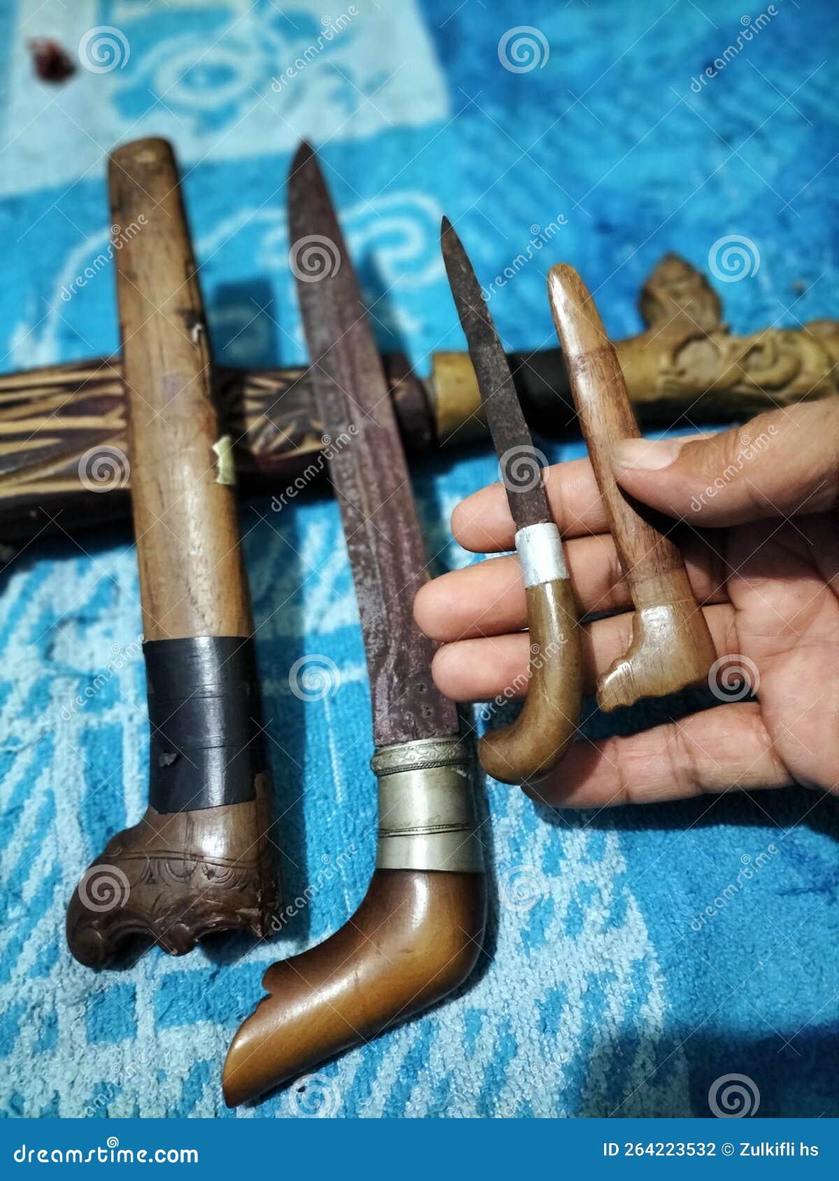 BADIK BUGIS stock photo. Image of limb, guitar, iron - 264223532