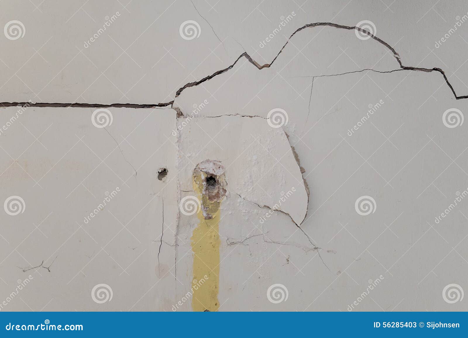 Badly Damaged Interior Plasterboard Wall Stock Image - Image of holes ...