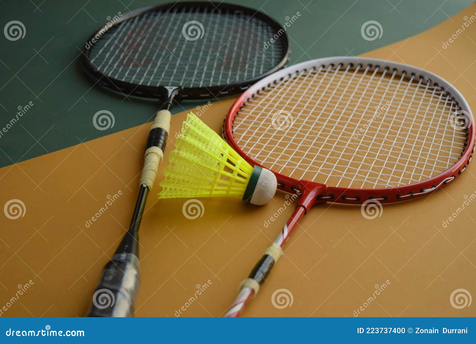 Badminton Rackets and Shuttle Stock Photo - Image of shuttle, badminton ...