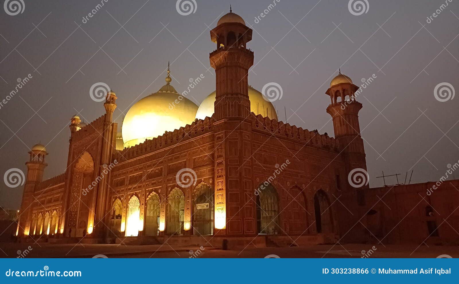 Badshahi Mosque Lighting View at Night Stock Photo - Image of badshahi ...