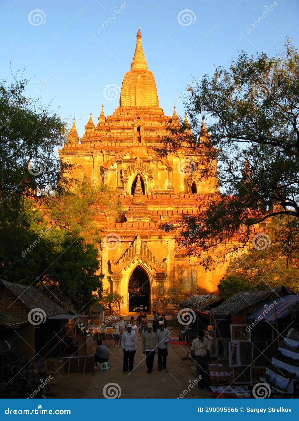 Bagan, Myanmar - 06 Jan 2010: Dhamma Yangyi Temple in Bagan, Myanmar ...