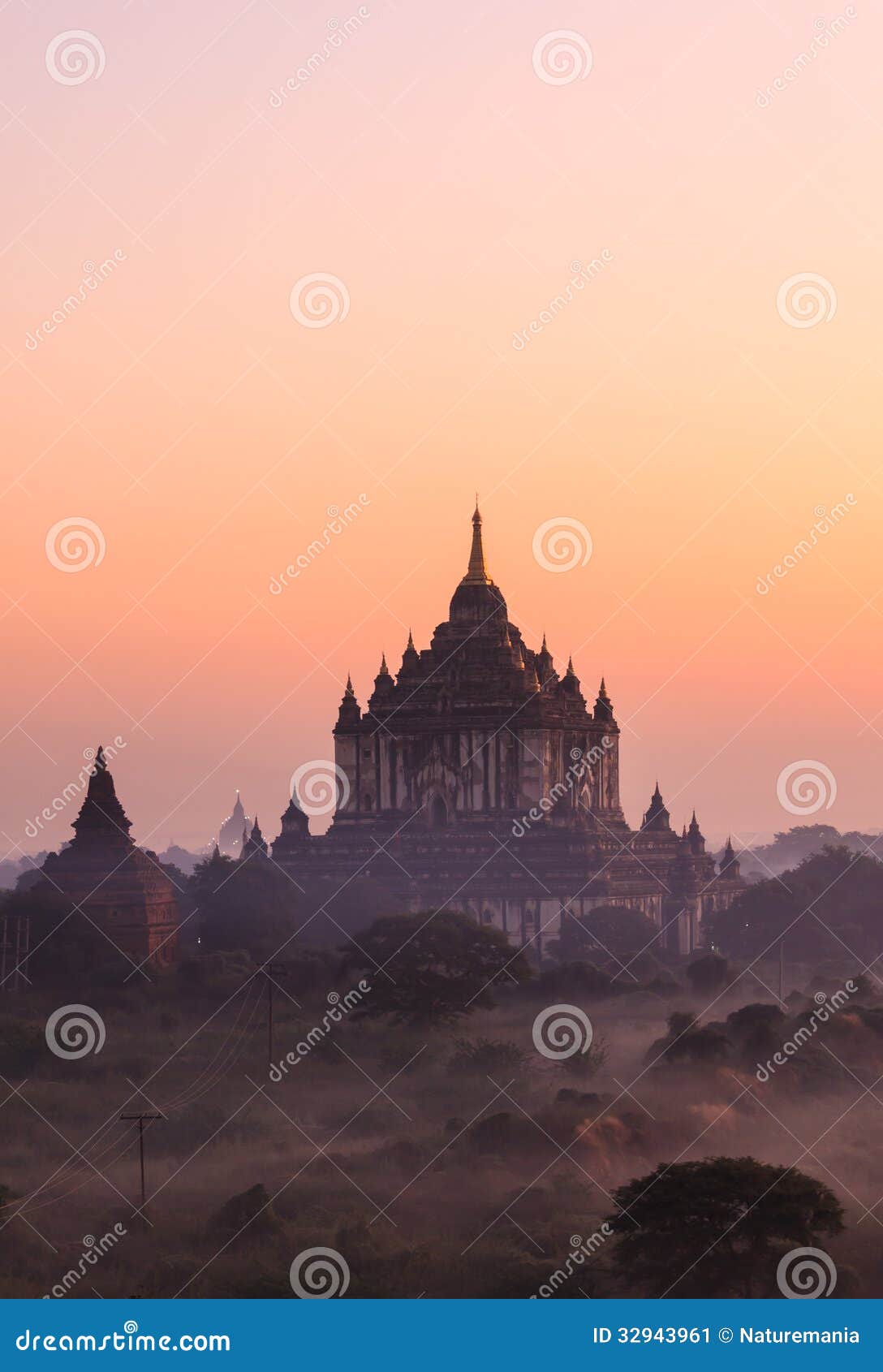 Bagan pagoda,Myanmar stock image. Image of archeology - 32943961