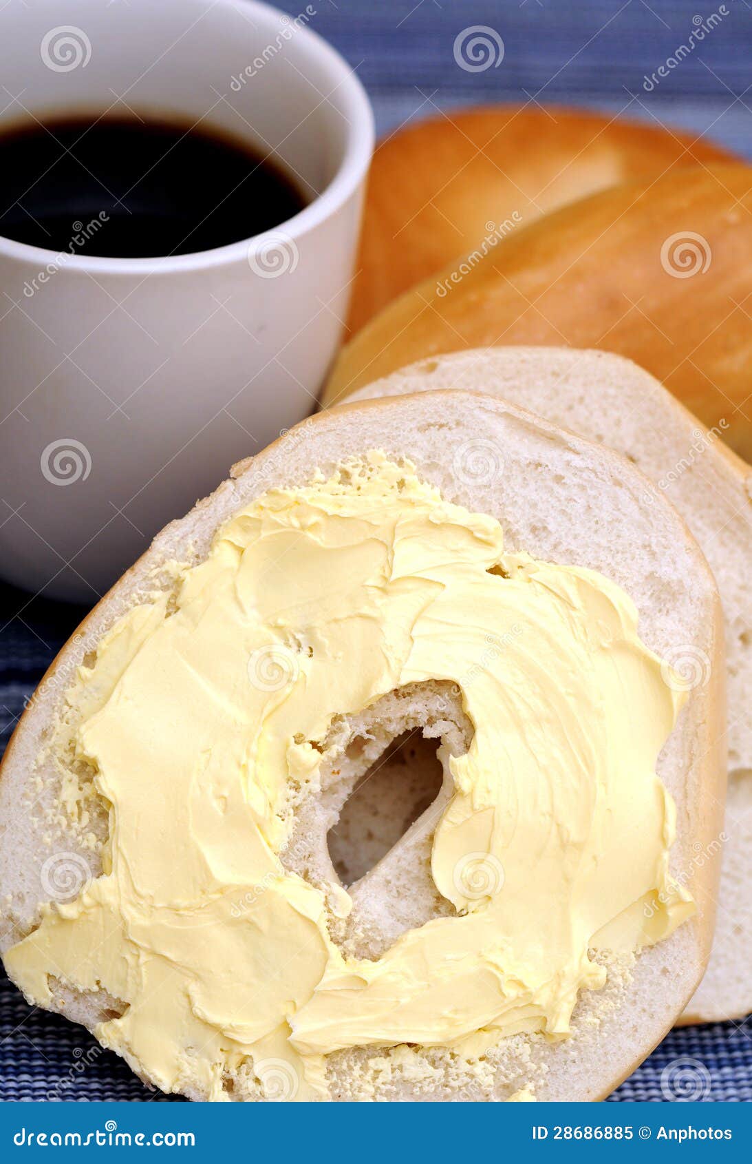 Bagel with butter cream stock image. Image of meal, bakery - 28686885