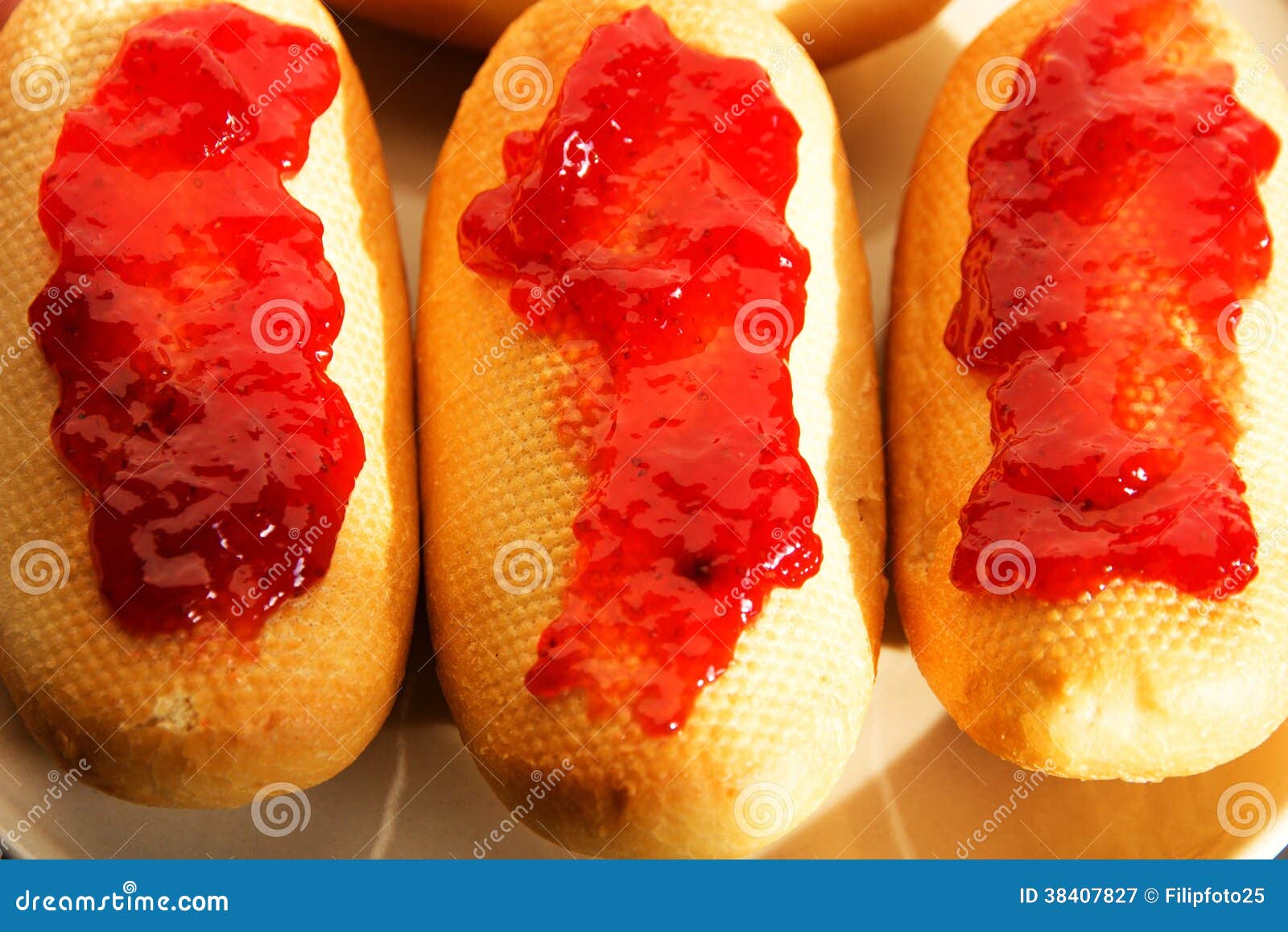 Bagels with jam stock image. Image of dinner, toasted - 38407827