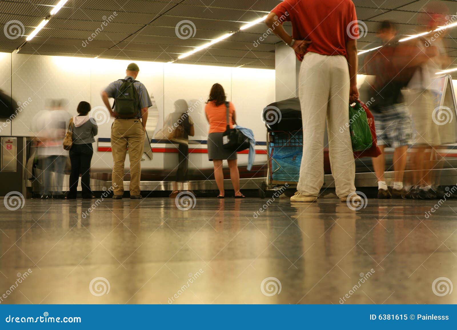 Baggage Carousel Royalty-Free Stock Photo | CartoonDealer.com #6381615