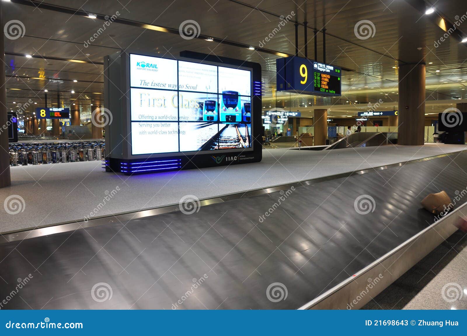 Baggage Claim editorial stock photo. Image of carousel - 21698643