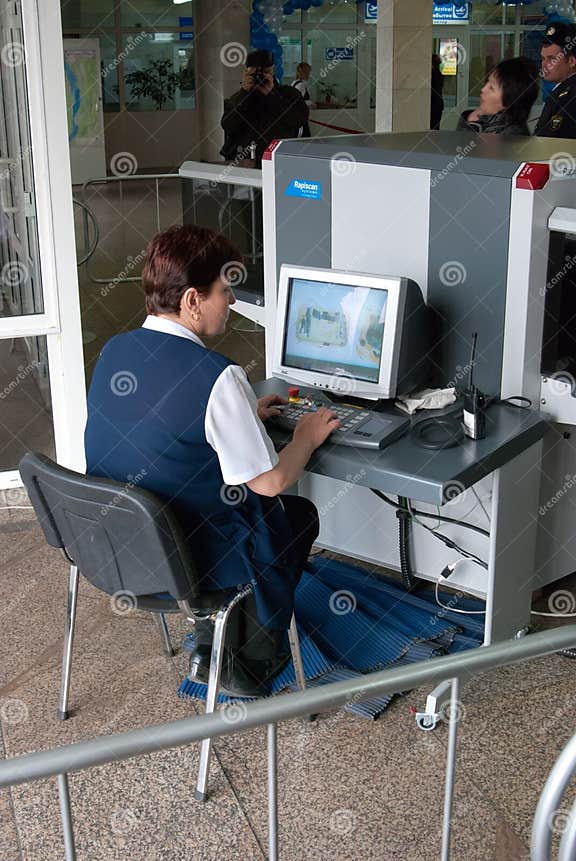 Baggage Scanning at Airport Editorial Photography - Image of equipment ...