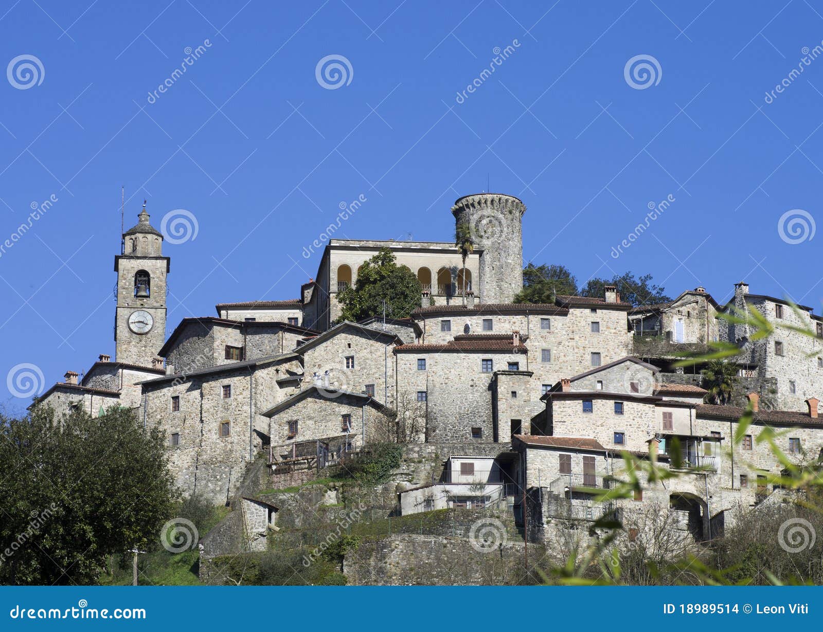 Bagnone stock photo. Image of nature, village, italy - 18989514