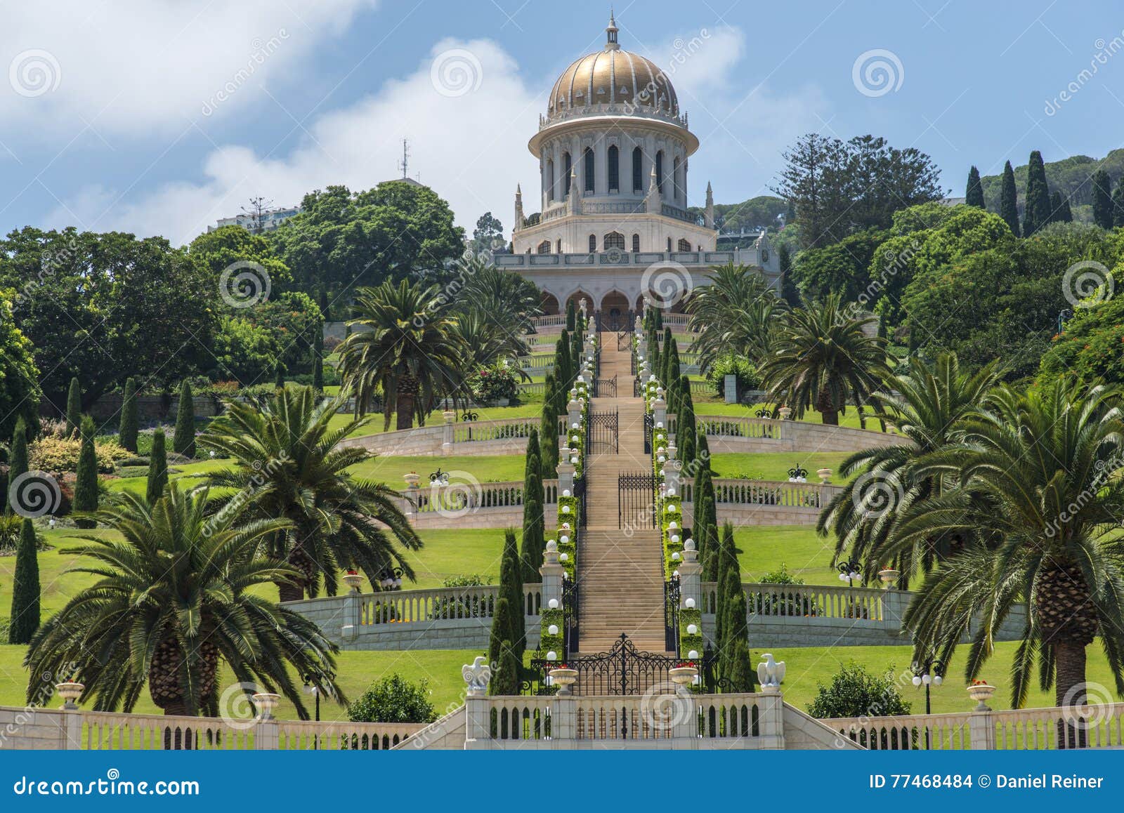 The Bahai gardens in Haifa stock photo. Image of attraction - 77468484