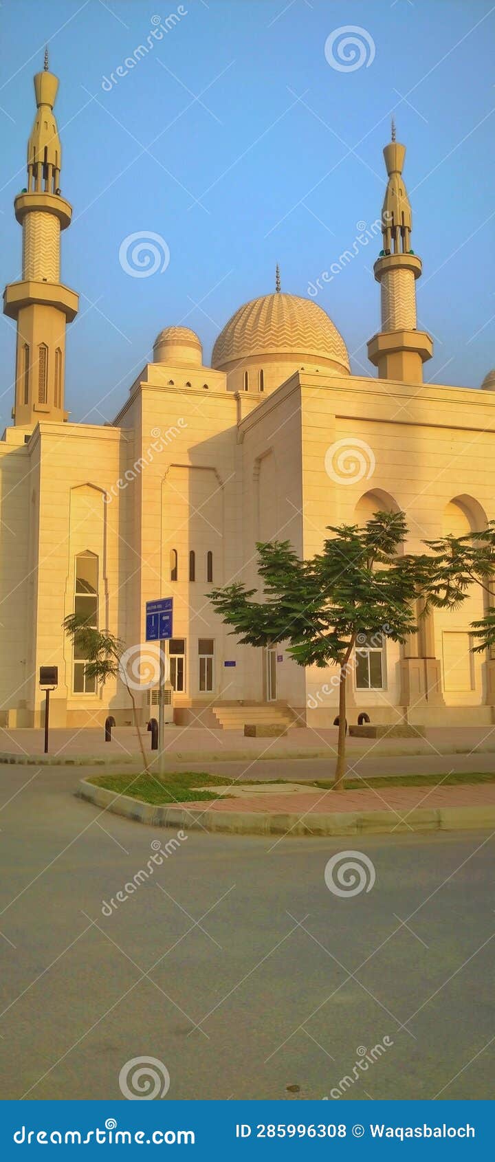 Bahira Town Karachi Mosque Pakistan Stock Photo - Image of mosque ...