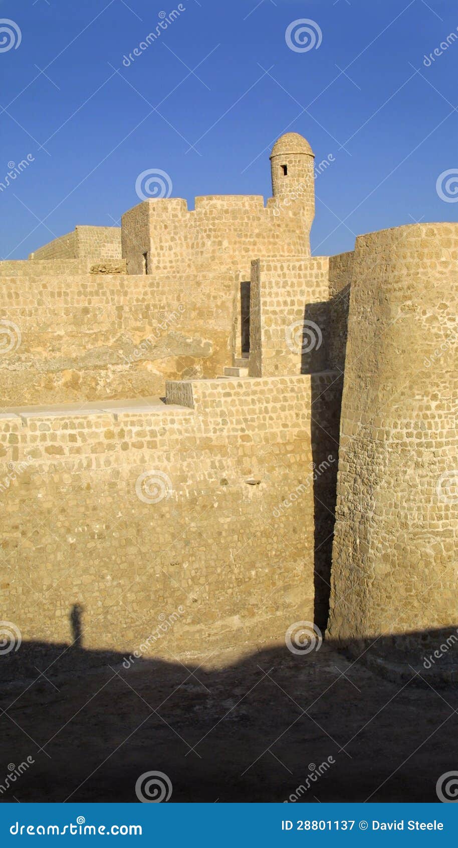Bahrain Fort stock image. Image of landscape, merlons - 28801137