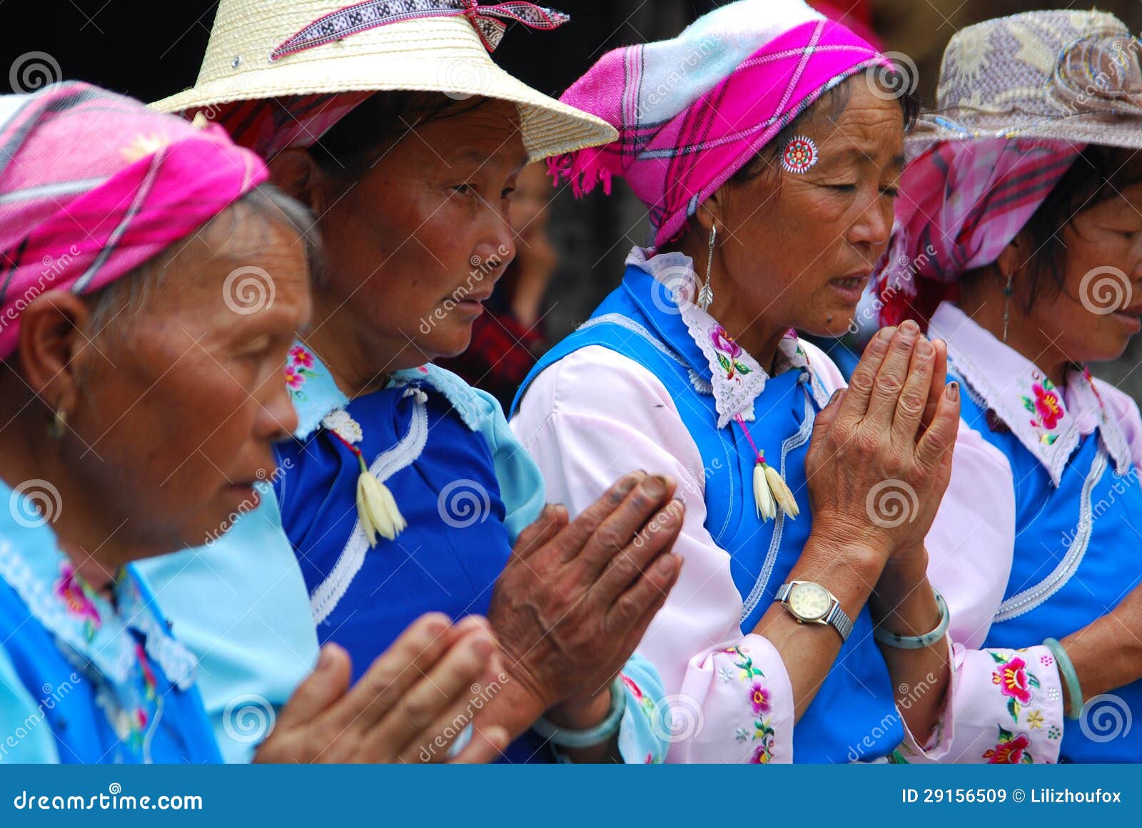 Bai People in Southwest China Editorial Stock Image - Image of women ...