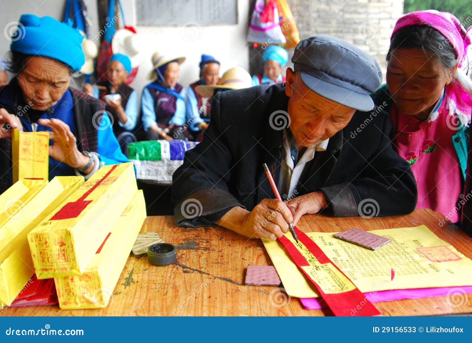 Bai People in Southwest China Editorial Stock Photo - Image of women ...