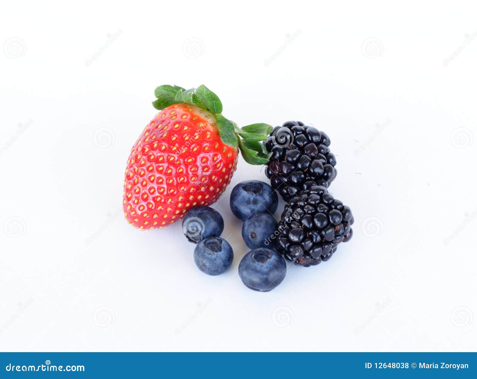 Baies photo stock. Image du rouge, vert, centrale, gourmet - 12648038