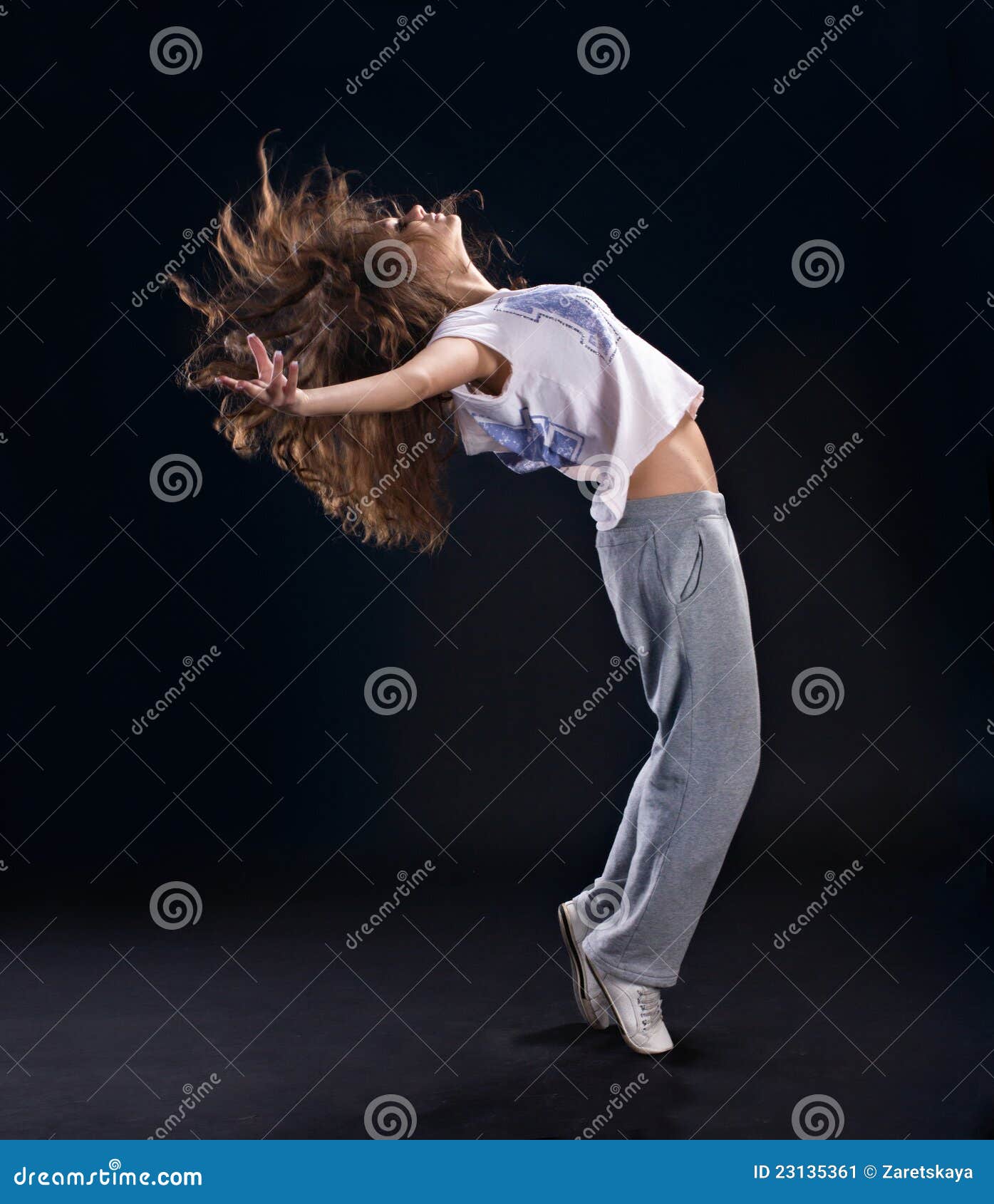 Baile hip-hop imagen de archivo. Imagen de fresco, ejecutante - 23135361