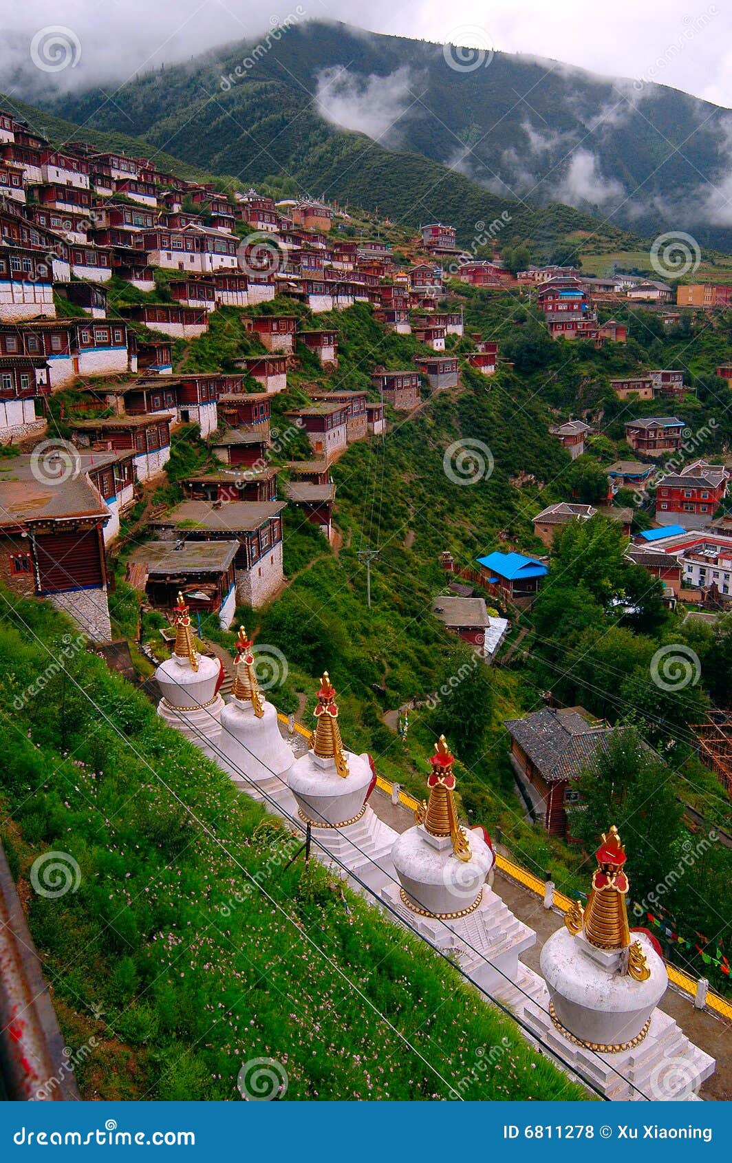 Baiyu temple stock photo. Image of conviction, nature - 6811278