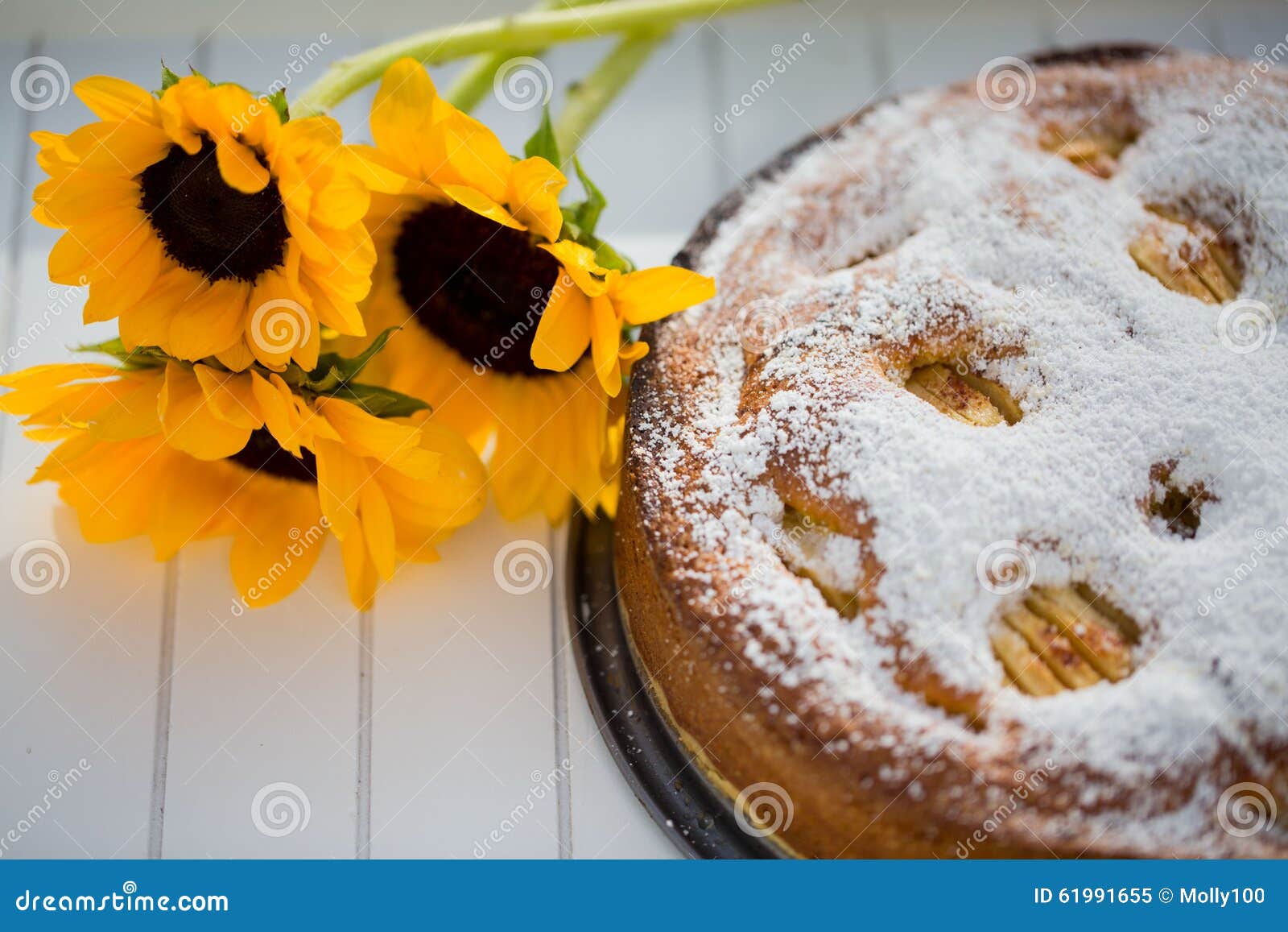 Bake Apple Pie with a Sunflower in Autumn Stock Image - Image of baked ...