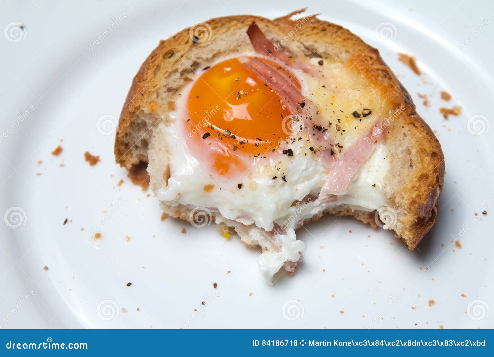 Baked egg stock photo. Image of bake, cuisine, croissant - 84186718