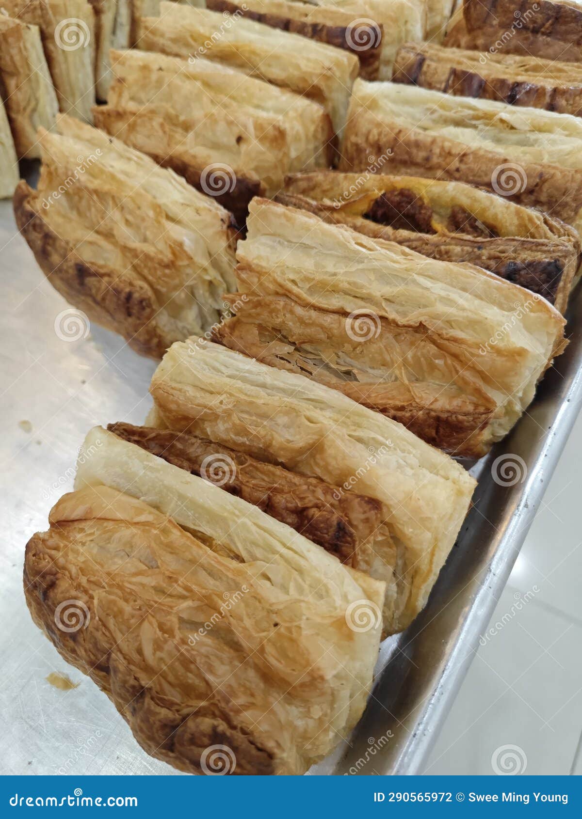 Baked Square-shaped Chicken Curry Puffs. Stock Photo - Image of lunch ...