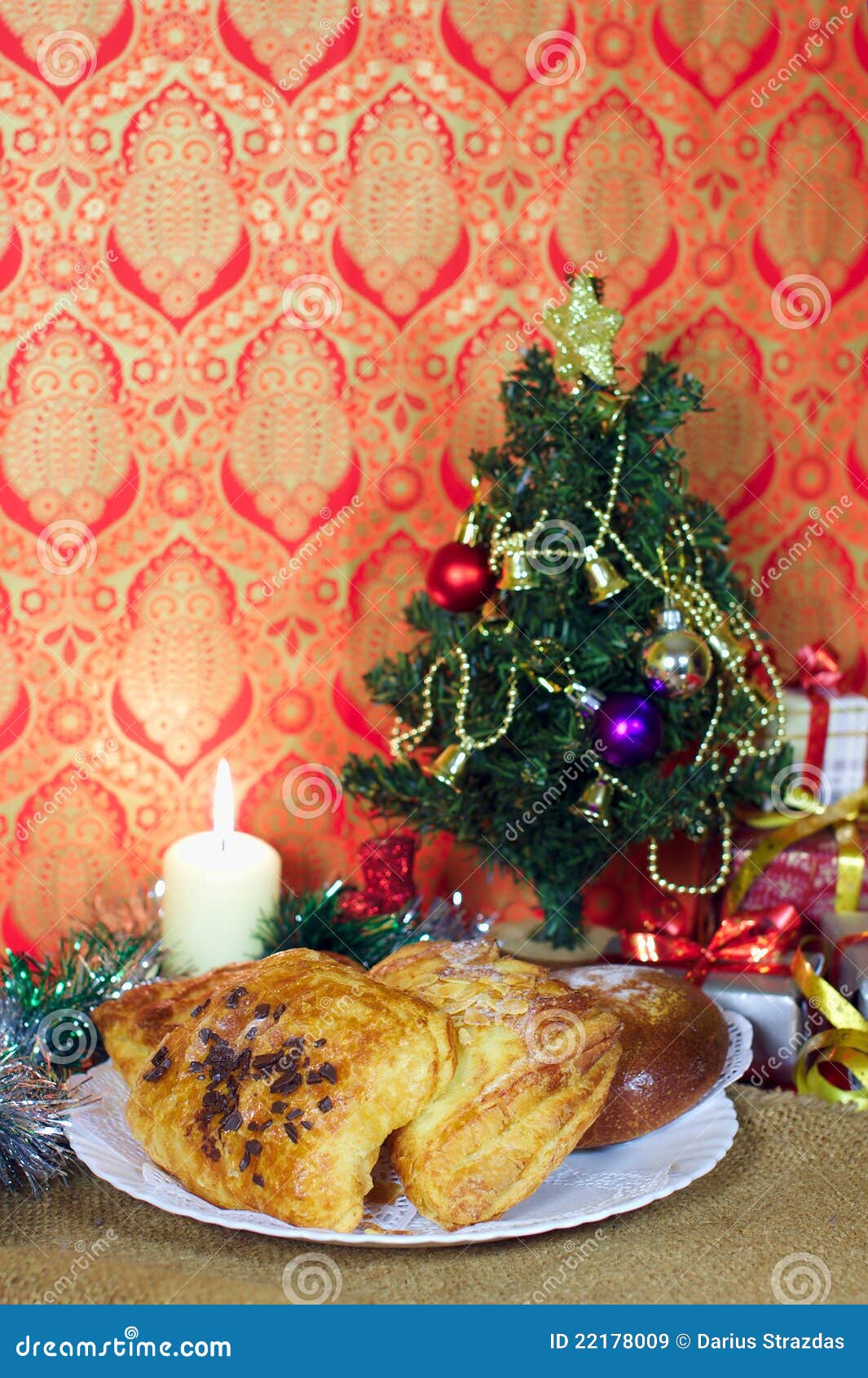 Bakery for Christmas Gift Decorated Tree Vertical Stock Image - Image ...
