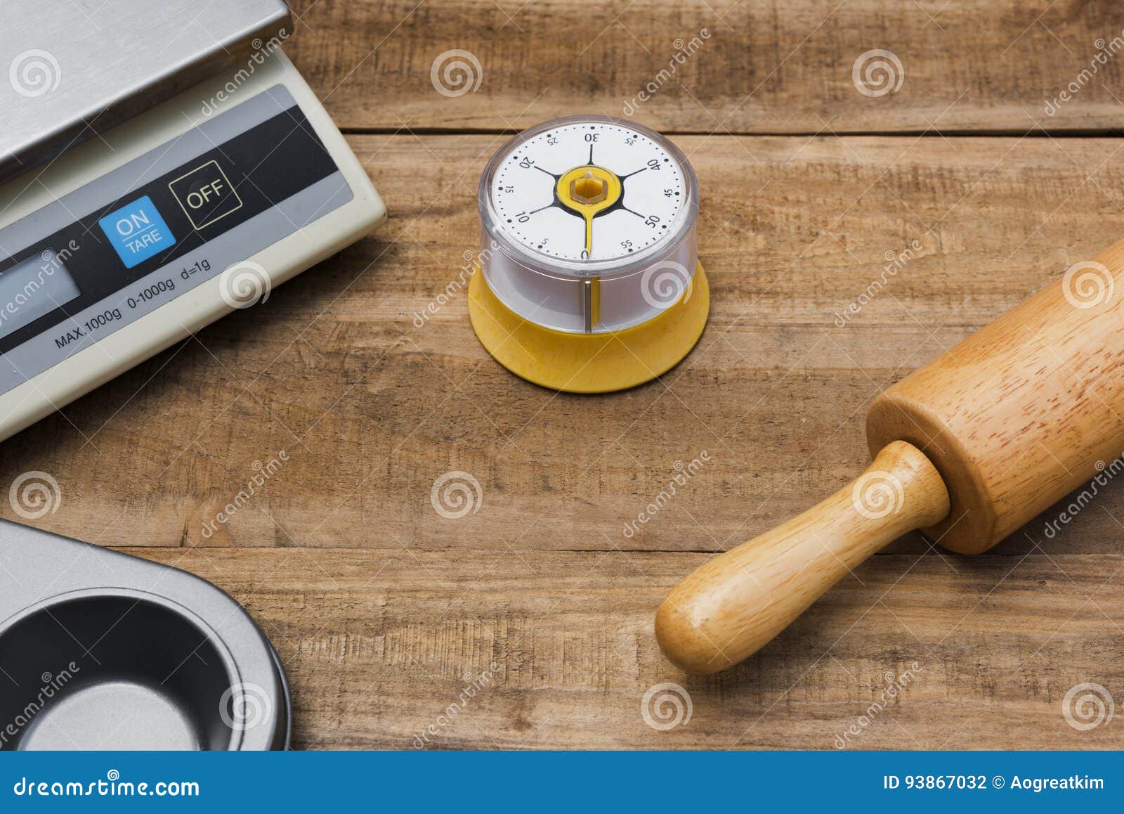 Bakery and Cooking Tools with Kitchen Timer, Scales, Kitchen Mold on ...