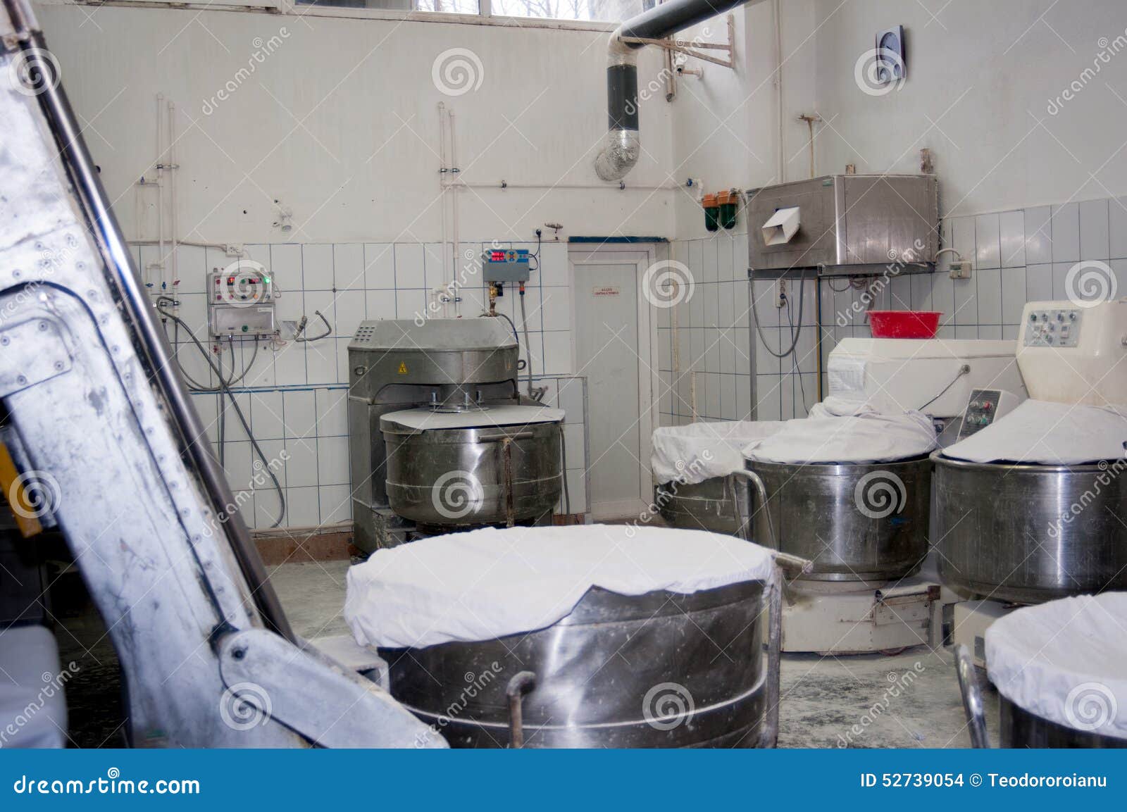 Bakery factory editorial stock image. Image of warehouses - 52739054
