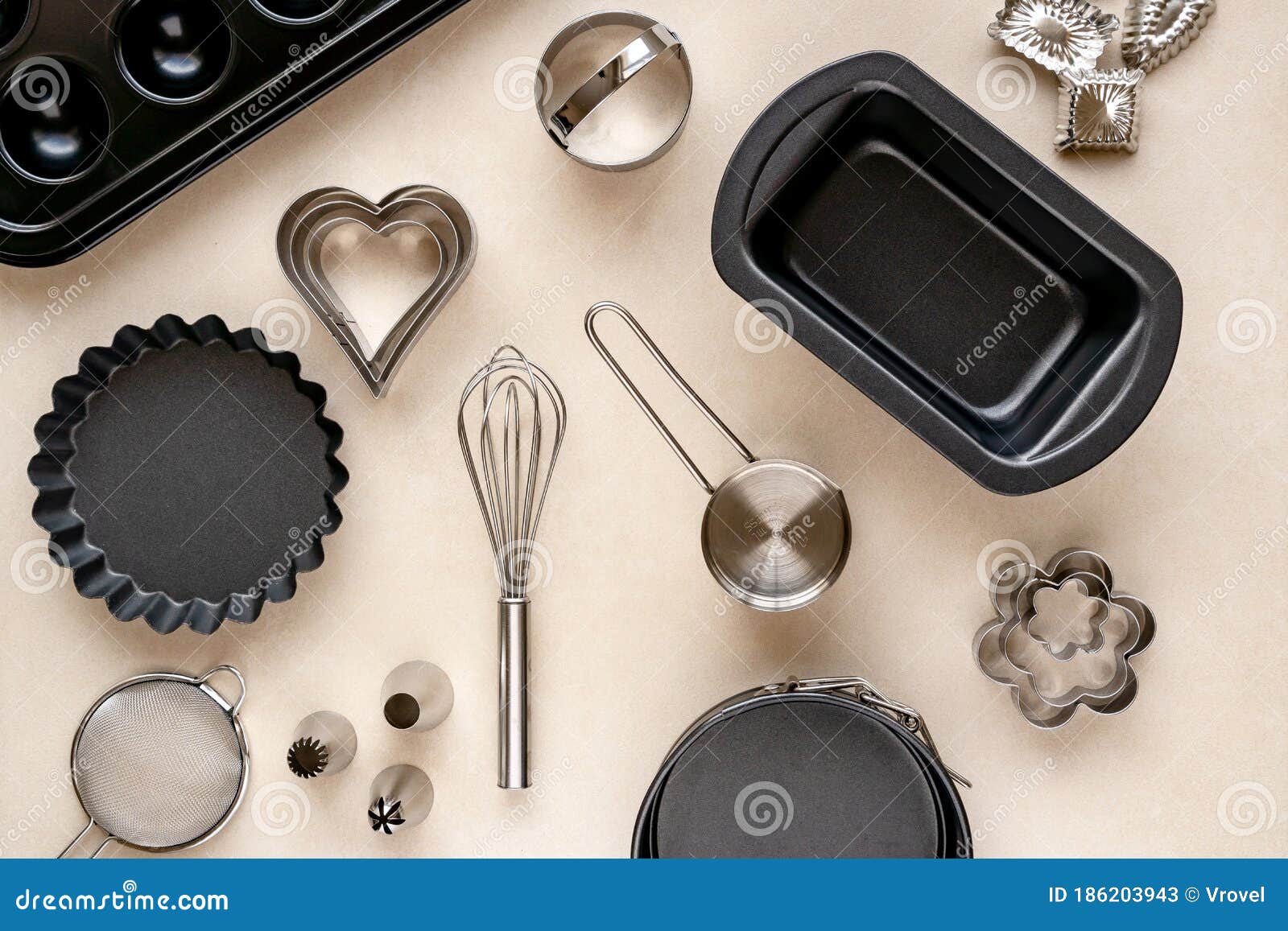 Bakery Utensils. Kitchen Tools Stock Image - Image of table, utensils ...