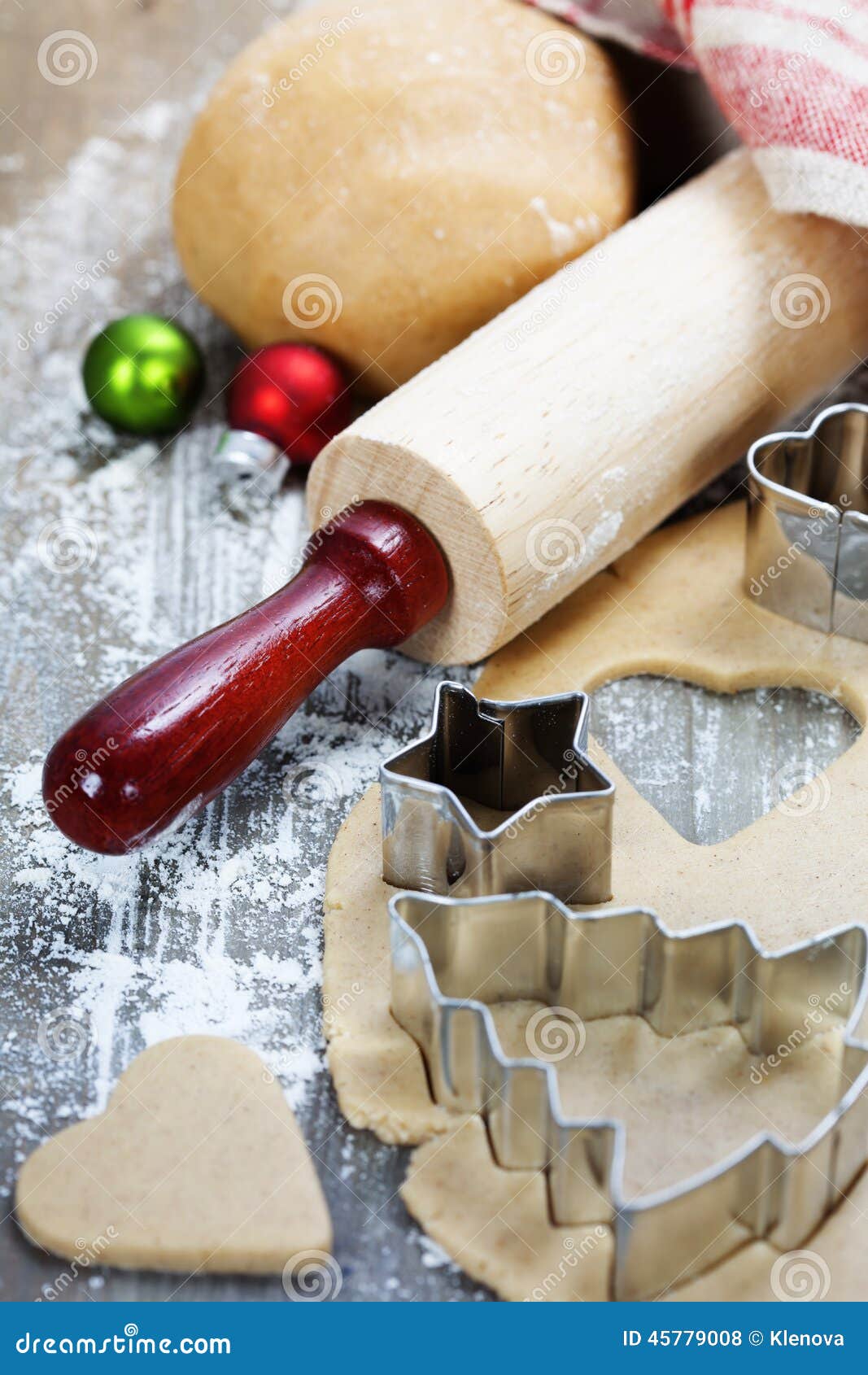Baking Christmas cookies stock photo. Image of brown - 45779008