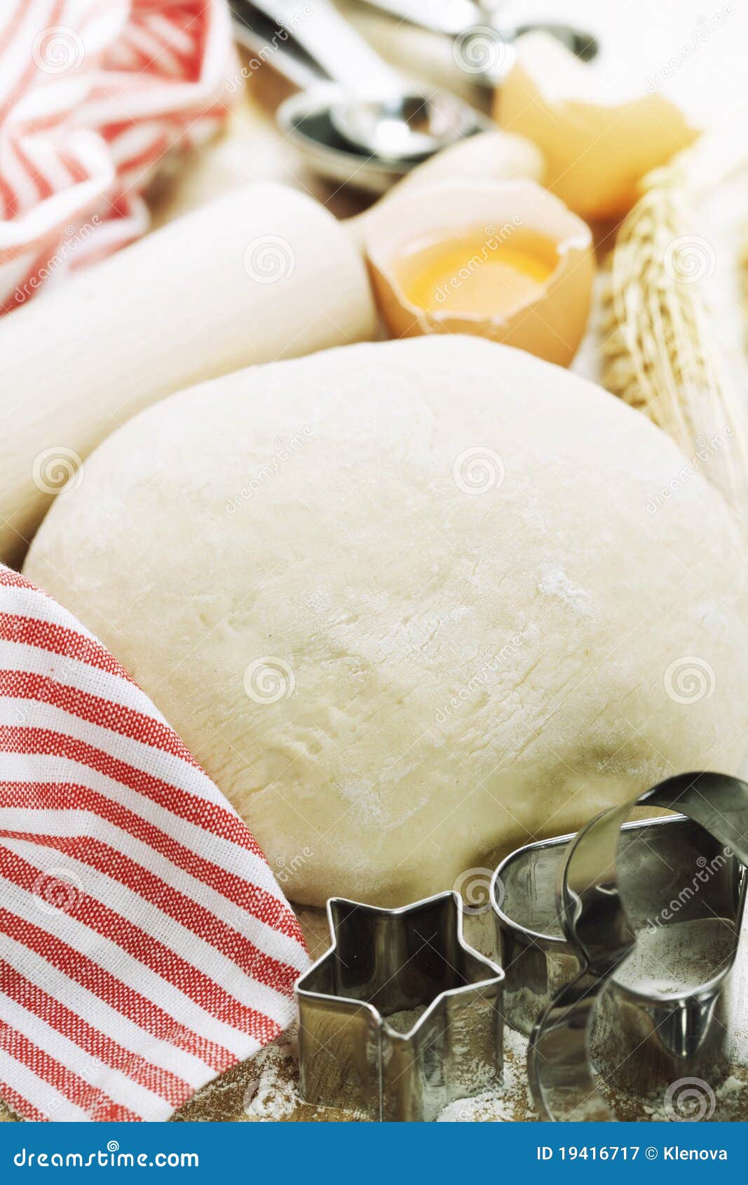 Baking cookies stock image. Image of domestic, pattern - 19416717