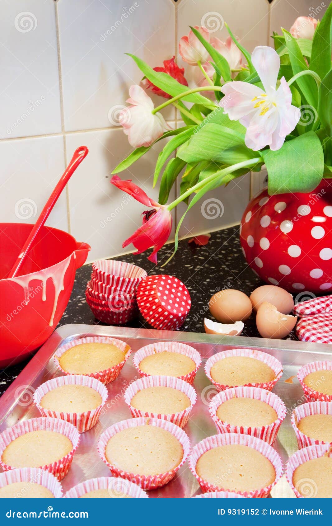 Baking fancy cakes stock photo. Image of fancy, tulips - 9319152