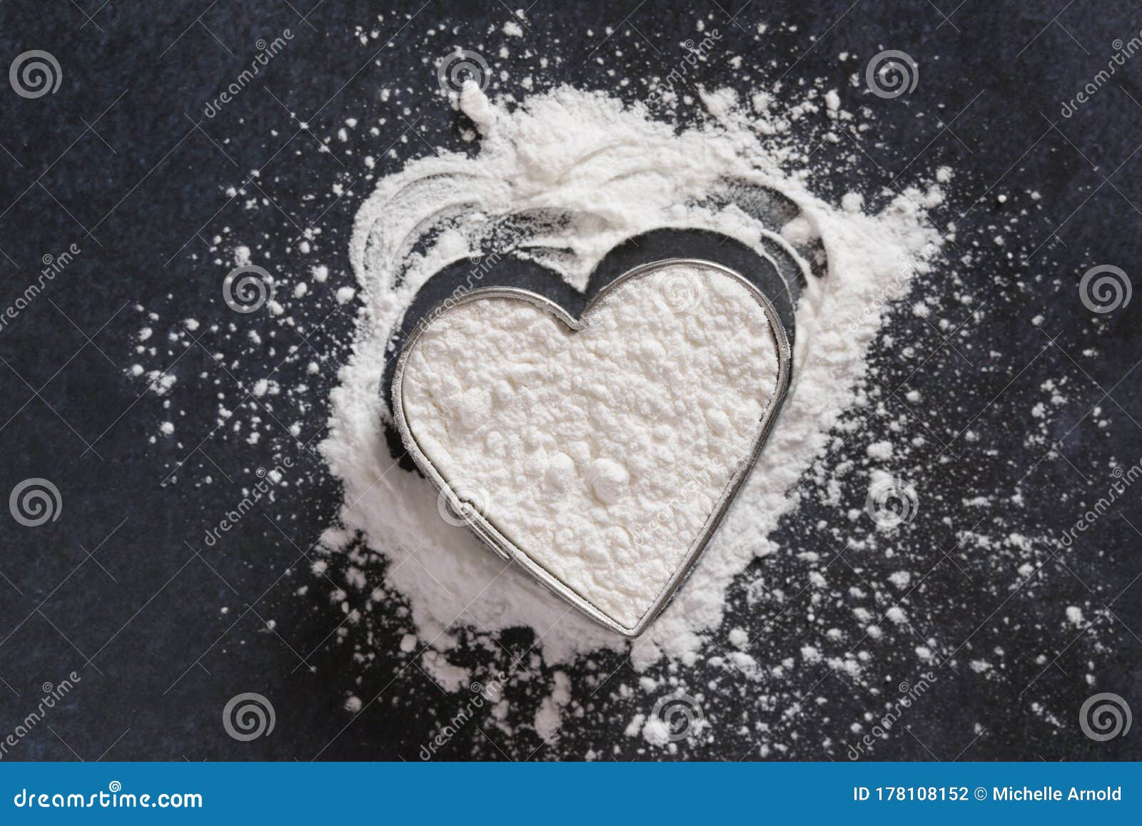 Baking Powder in a Heart Shape Stock Photo - Image of ingredient ...
