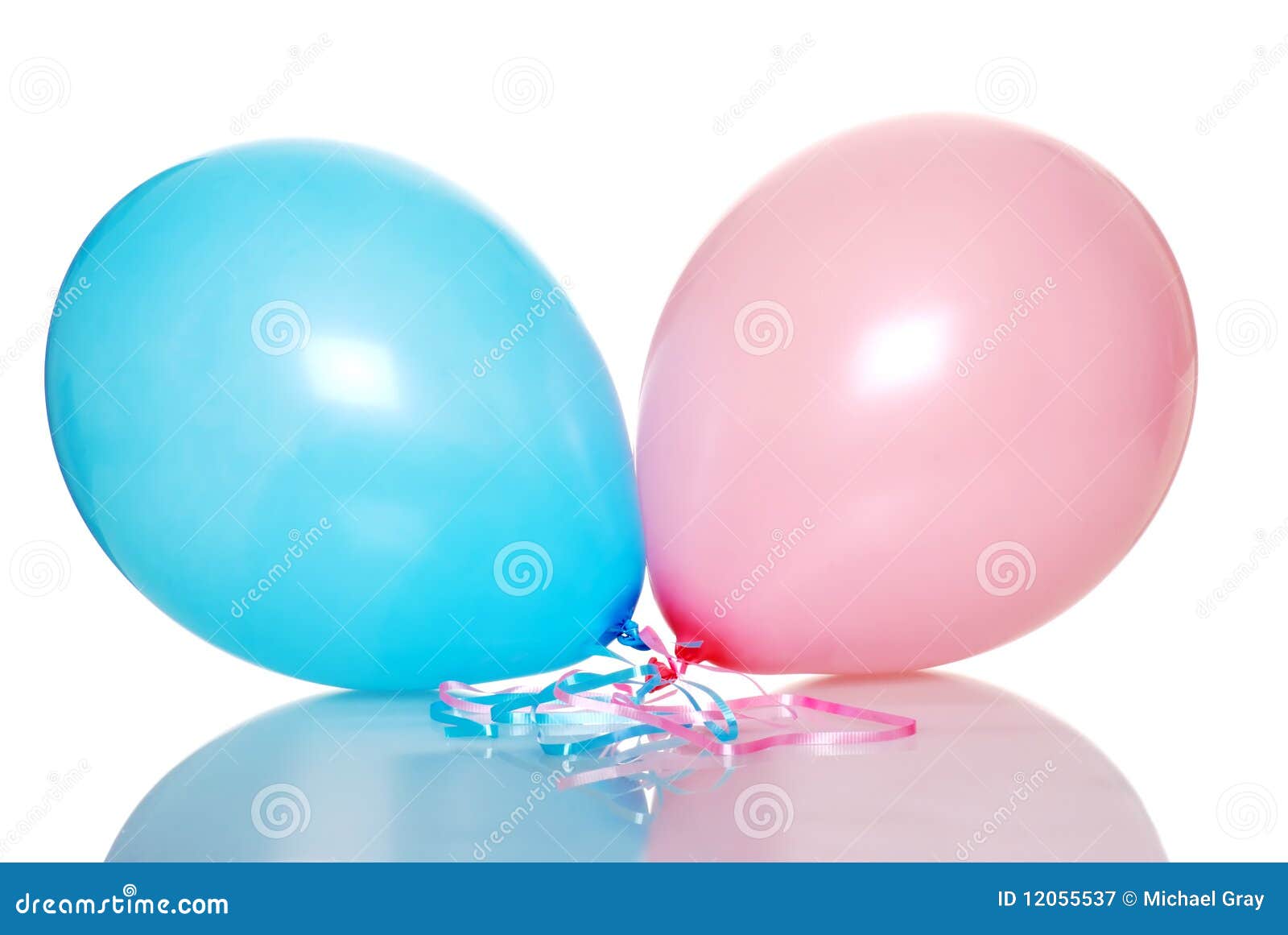 Balão cor-de-rosa e azul imagem de stock. Imagem de colorido - 12055537
