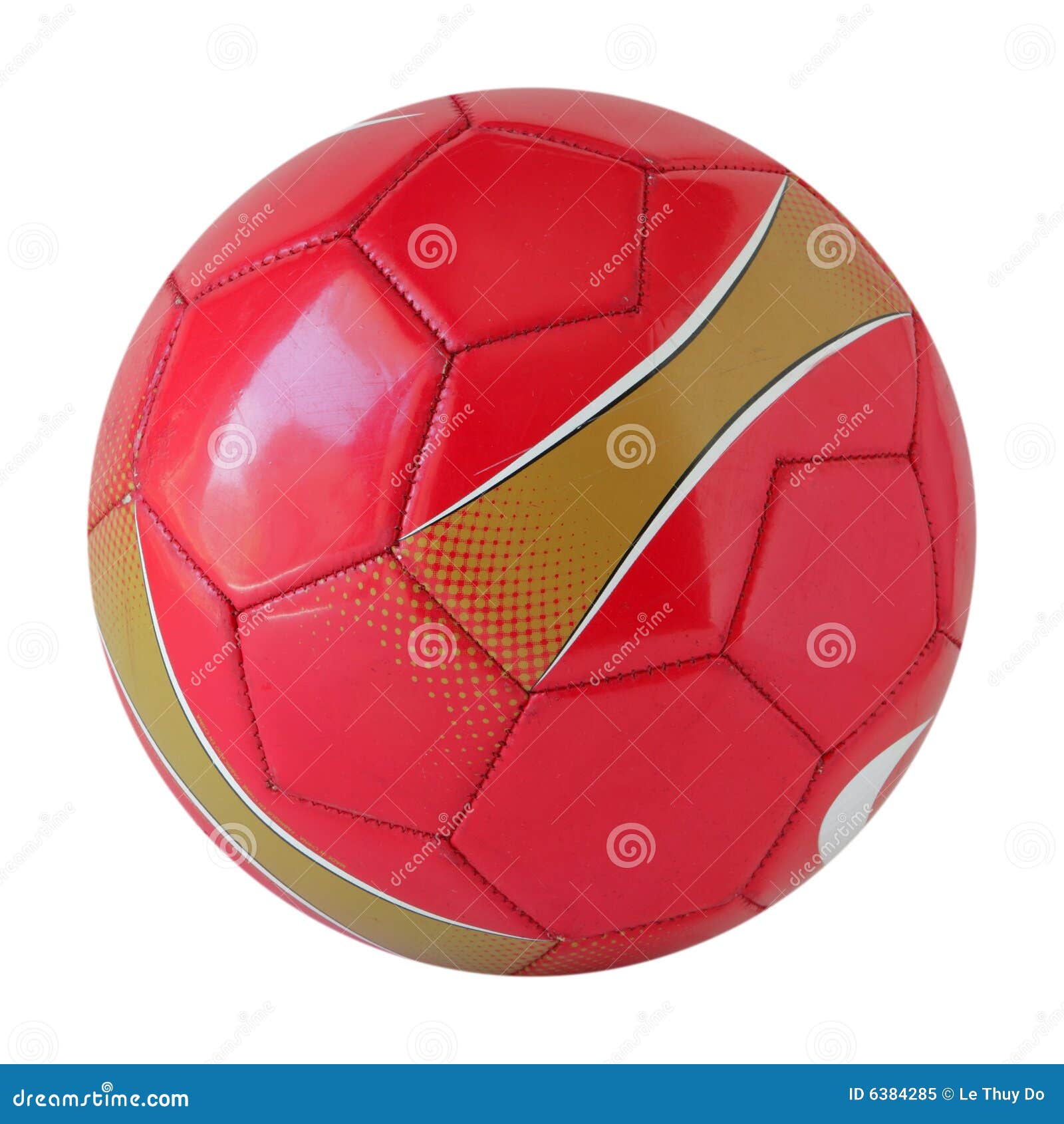 Balón de fútbol rojo imagen de archivo. Imagen de amarillo - 6384285