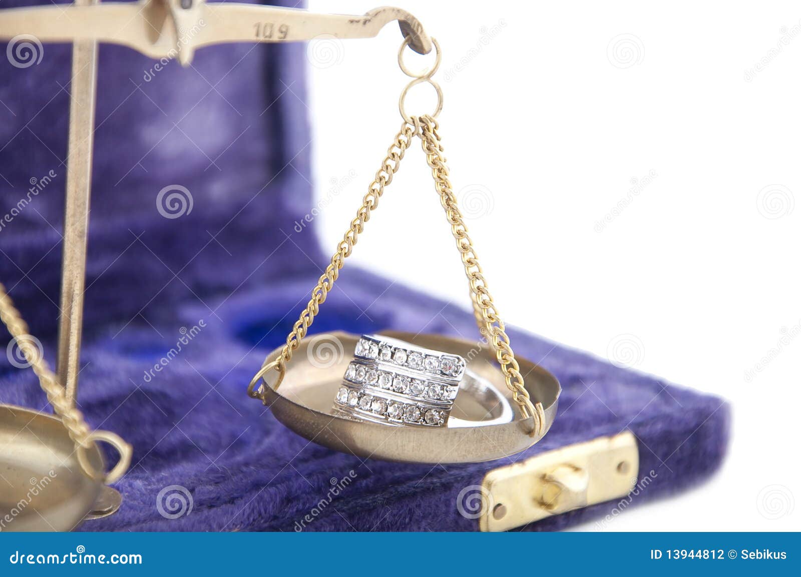 Balance Picture. Image: 13944812