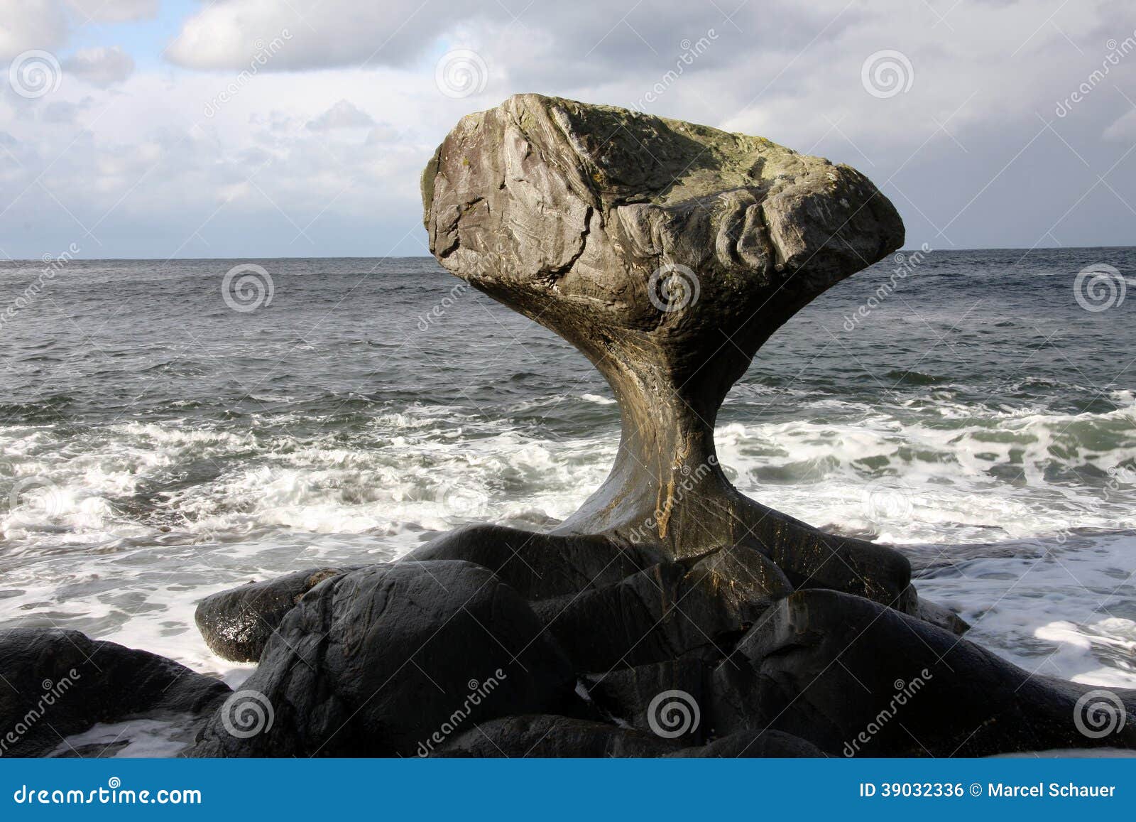 Balance Stone Pyramid Royalty-Free Stock Photography | CartoonDealer ...