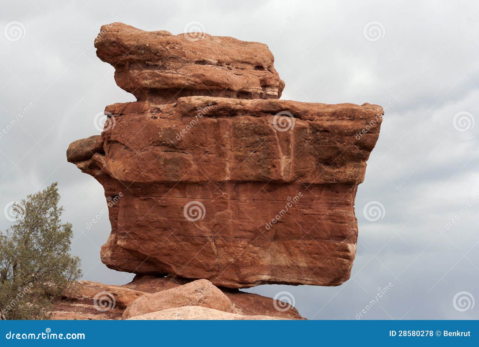 Balanced Rock in Colorado Springs Stock Photo - Image of gods, colorado ...