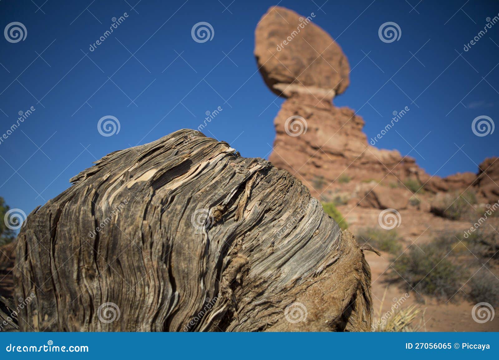 Balanced Rock at Moab stock image. Image of scenics, beauty - 27056065