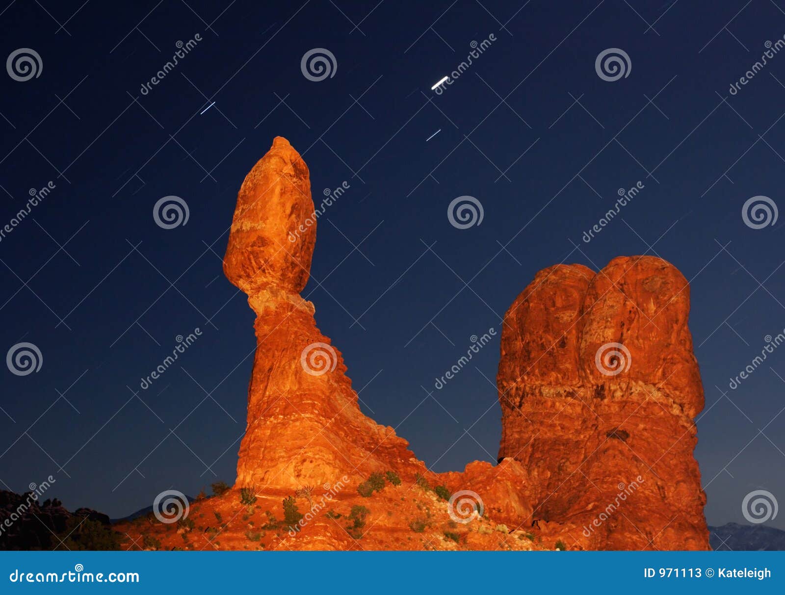 Balanced Rock at Night stock image. Image of rocks, national - 971113