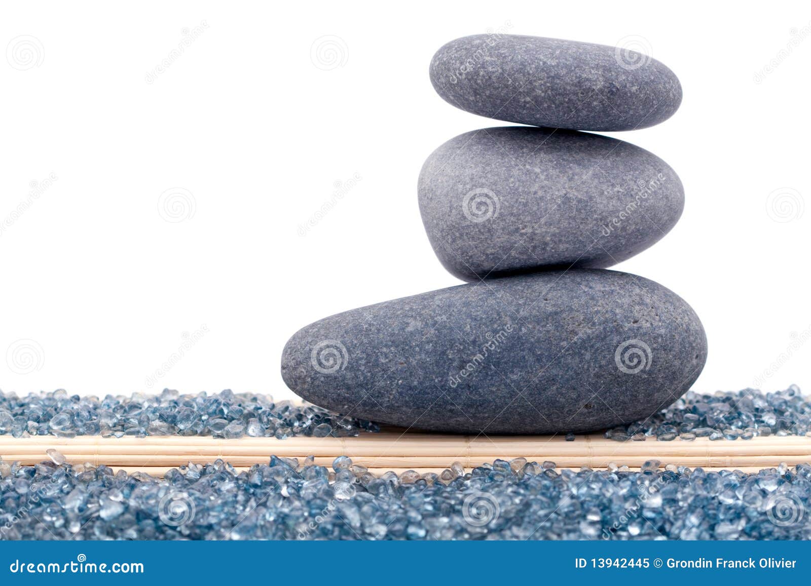 Balanced Rocks or Zen Stones Stock Image - Image of stones, white: 13942445