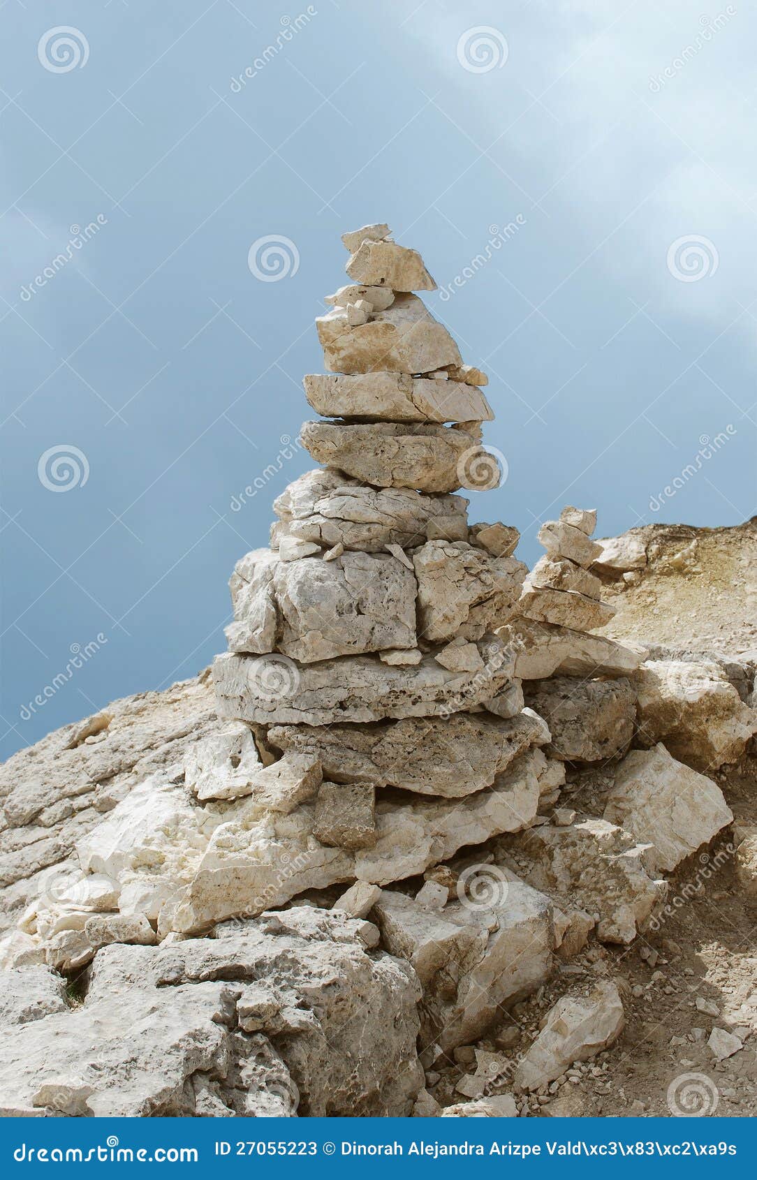 Balanced tower of rocks stock image. Image of mystical - 27055223