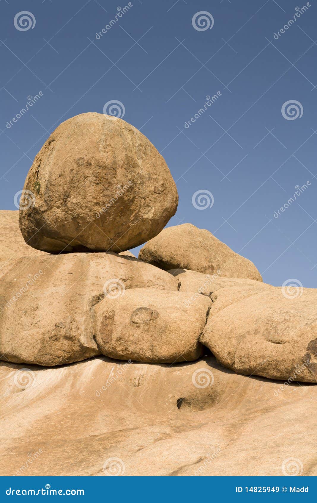 Balancing Boulder stock image. Image of spitzkop, namibia - 14825949