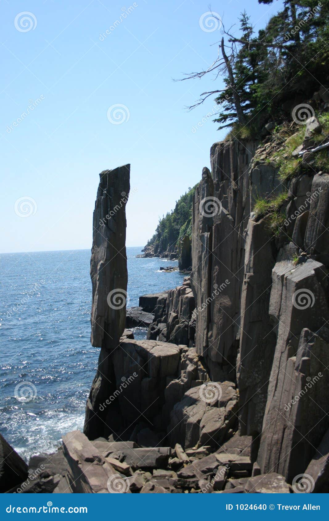 Balancing Rock stock photo. Image of water, scotia, nature - 1024640