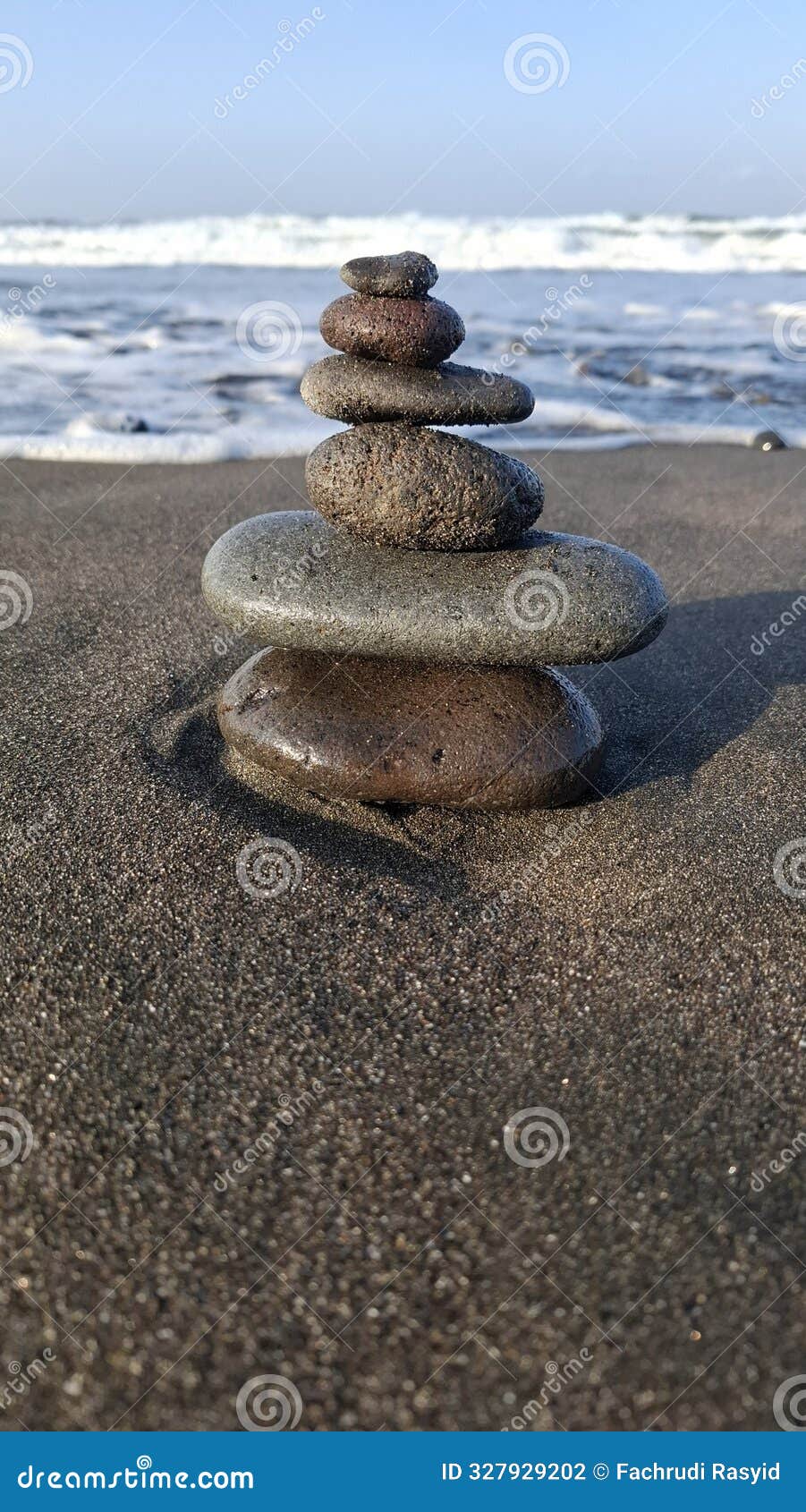 Balancing Rock stock photo. Image of sizes, stack, rounded - 327929202