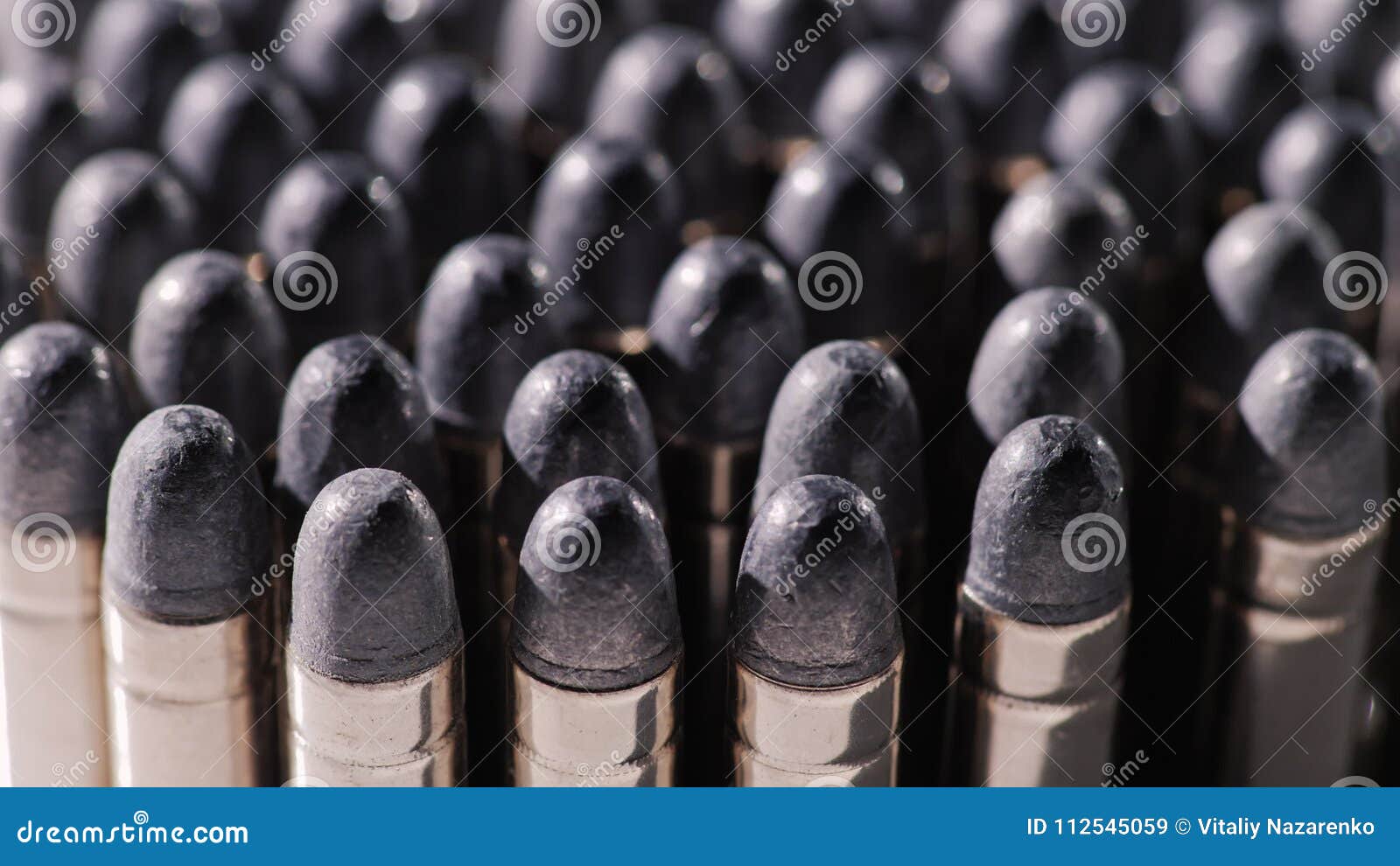 Balas Para a Arma, Close-up Fundo Com Armas Imagem de Stock - Imagem de ...