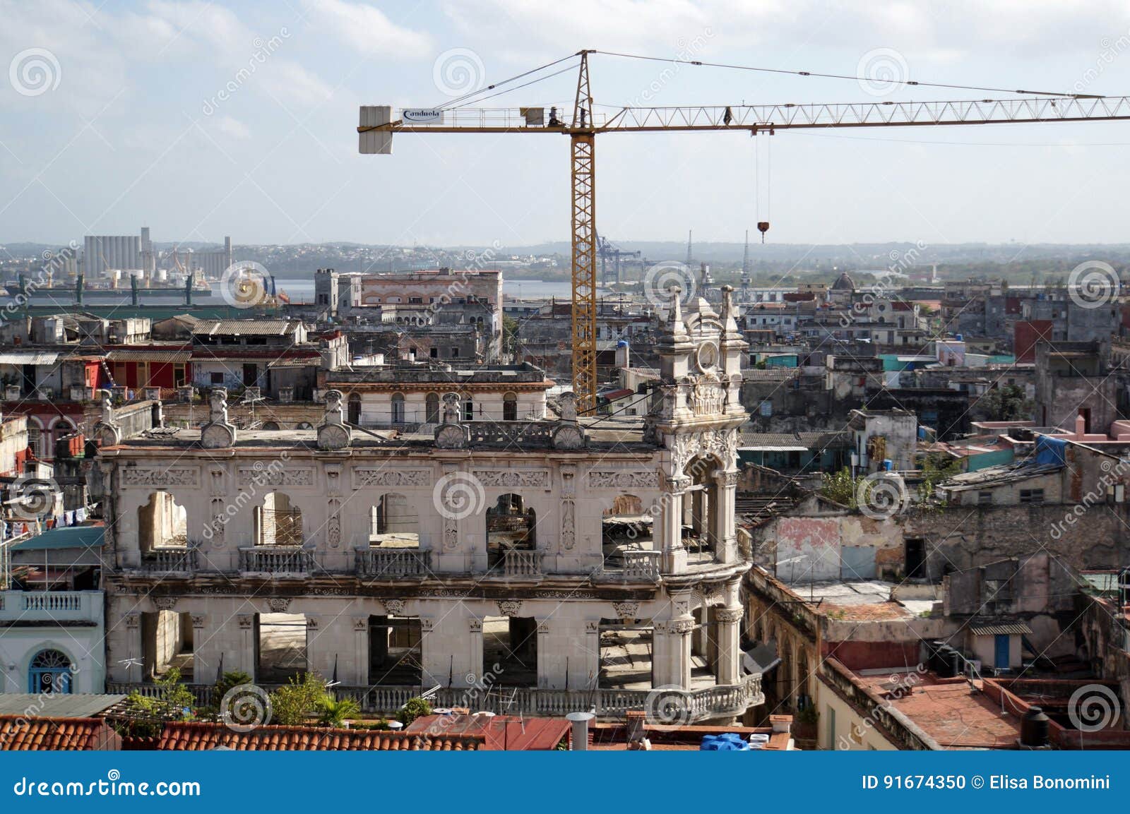 Balconies and Rooftops, Havana Editorial Image - Image of retro, ocean ...