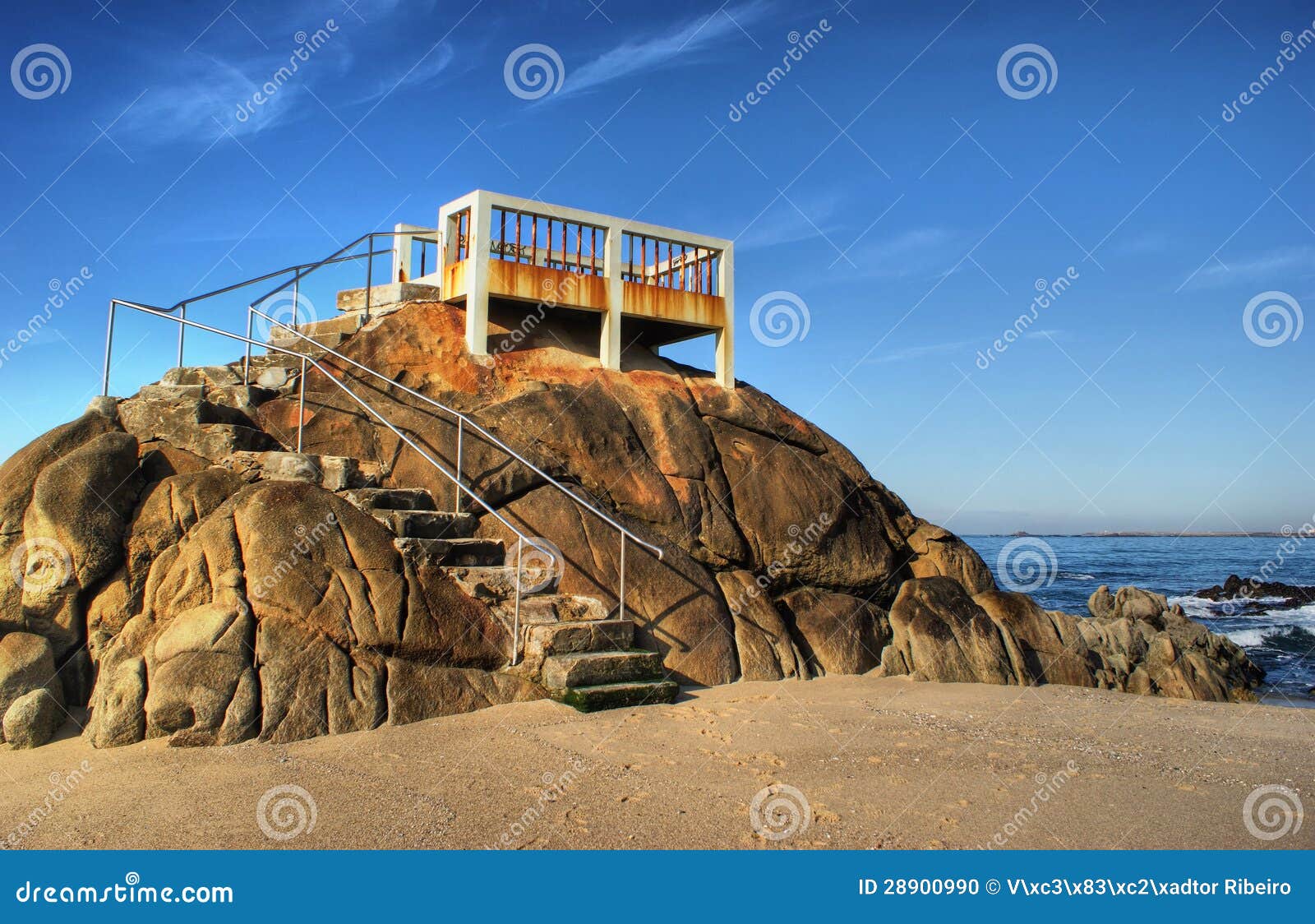 Balcony on a Cliff Overlooking the Atlantic Stock Photo - Image of vila ...