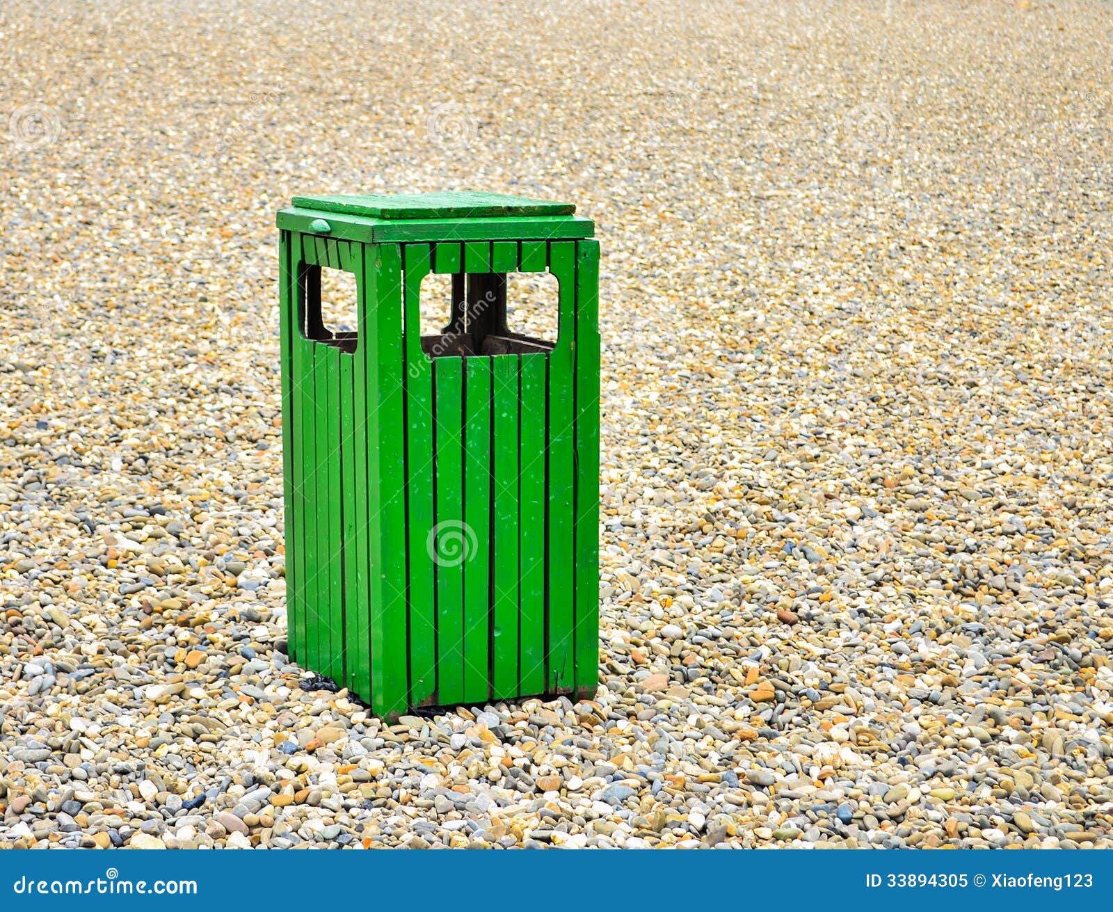 Balde do lixo imagem de stock. Imagem de aberto, porcaria - 33894305