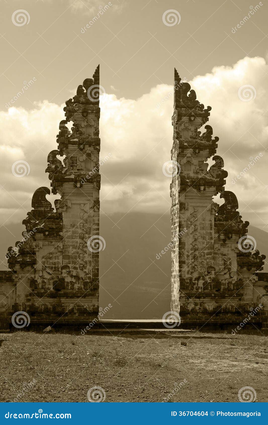 Bali gates stock photo. Image of indonesian, building - 36704604
